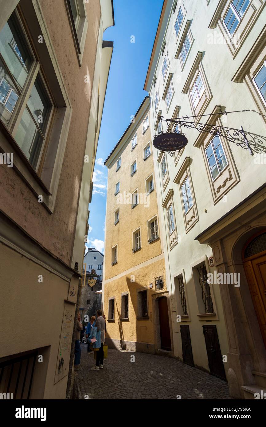 Steingasse salzburg hi-res stock photography and images - Alamy