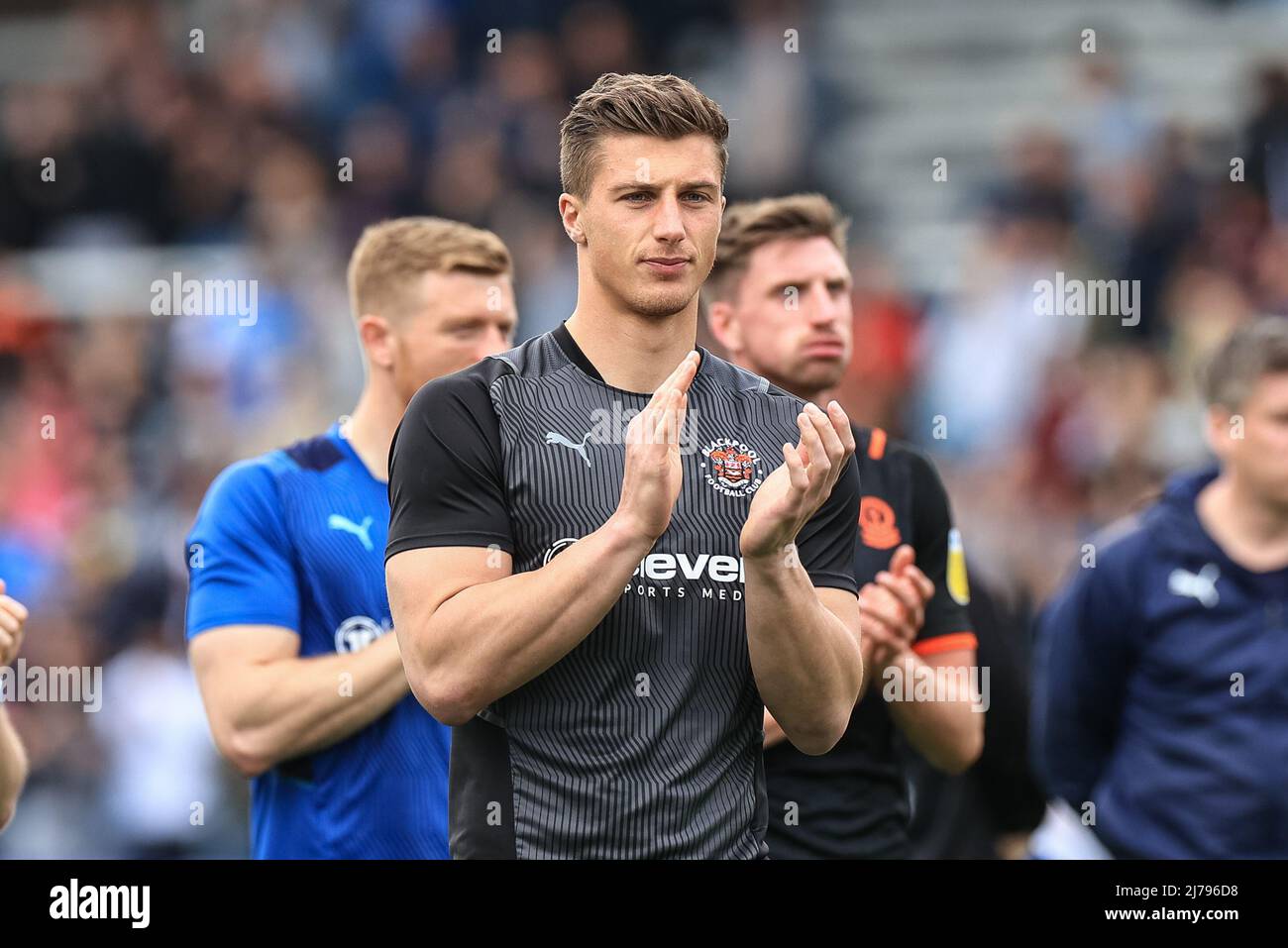 Stuart moore soccer hi-res stock photography and images - Alamy