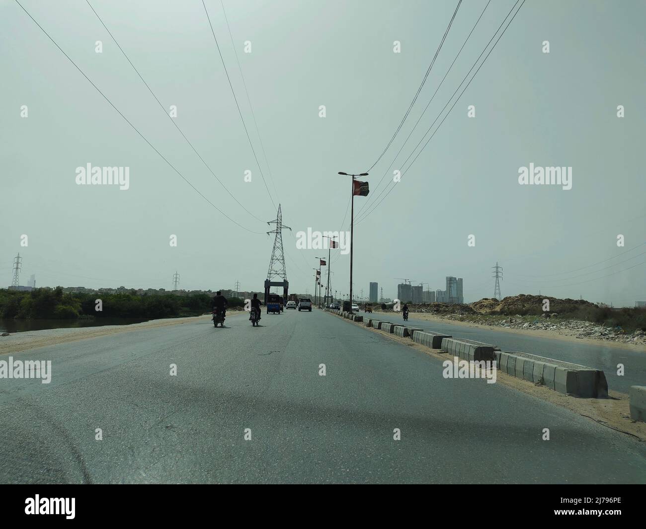 Main Korangi road Karachi traffic and buildings landmark Stock Photo ...