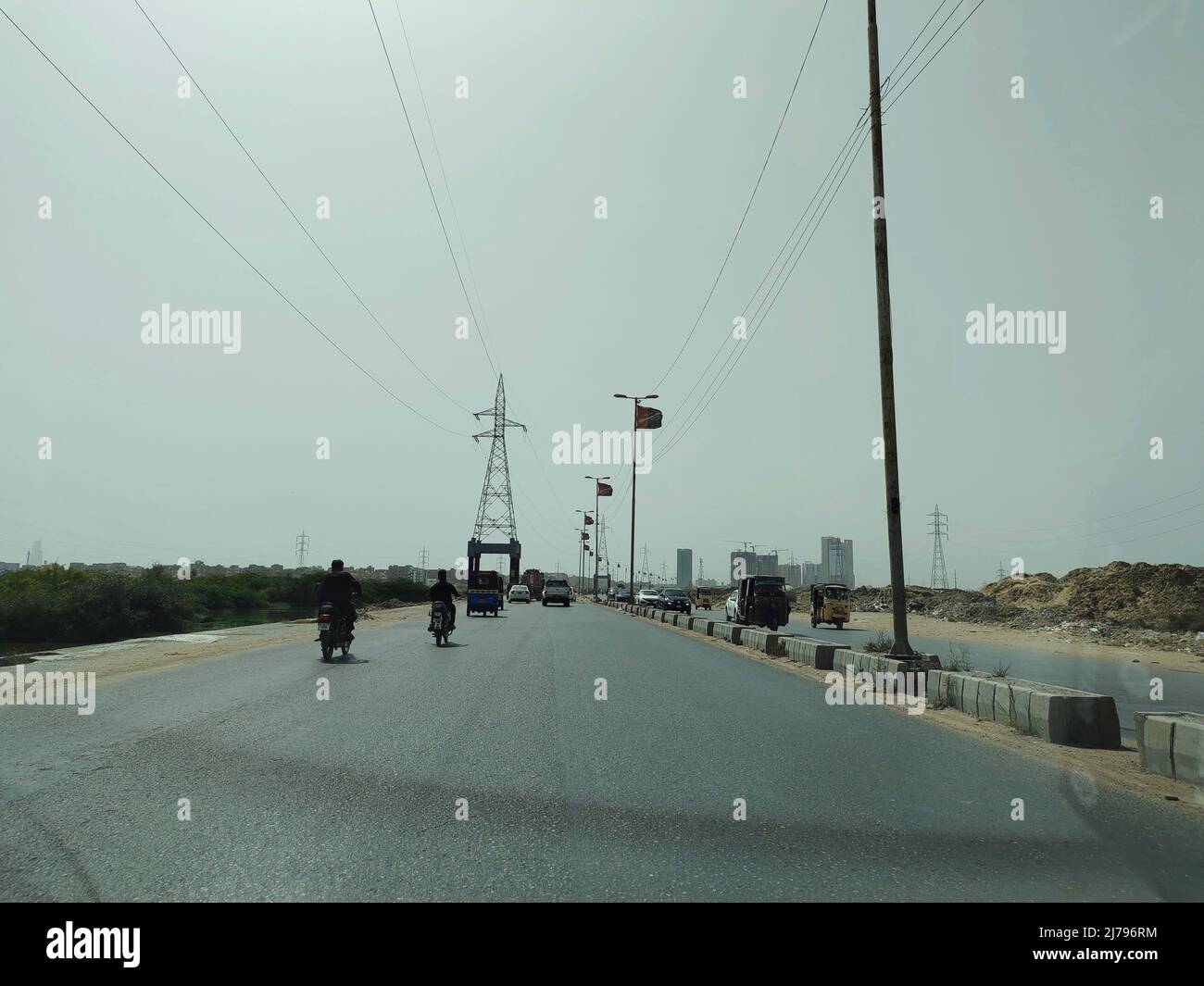 Main Korangi road Karachi traffic and buildings landmark Stock Photo ...