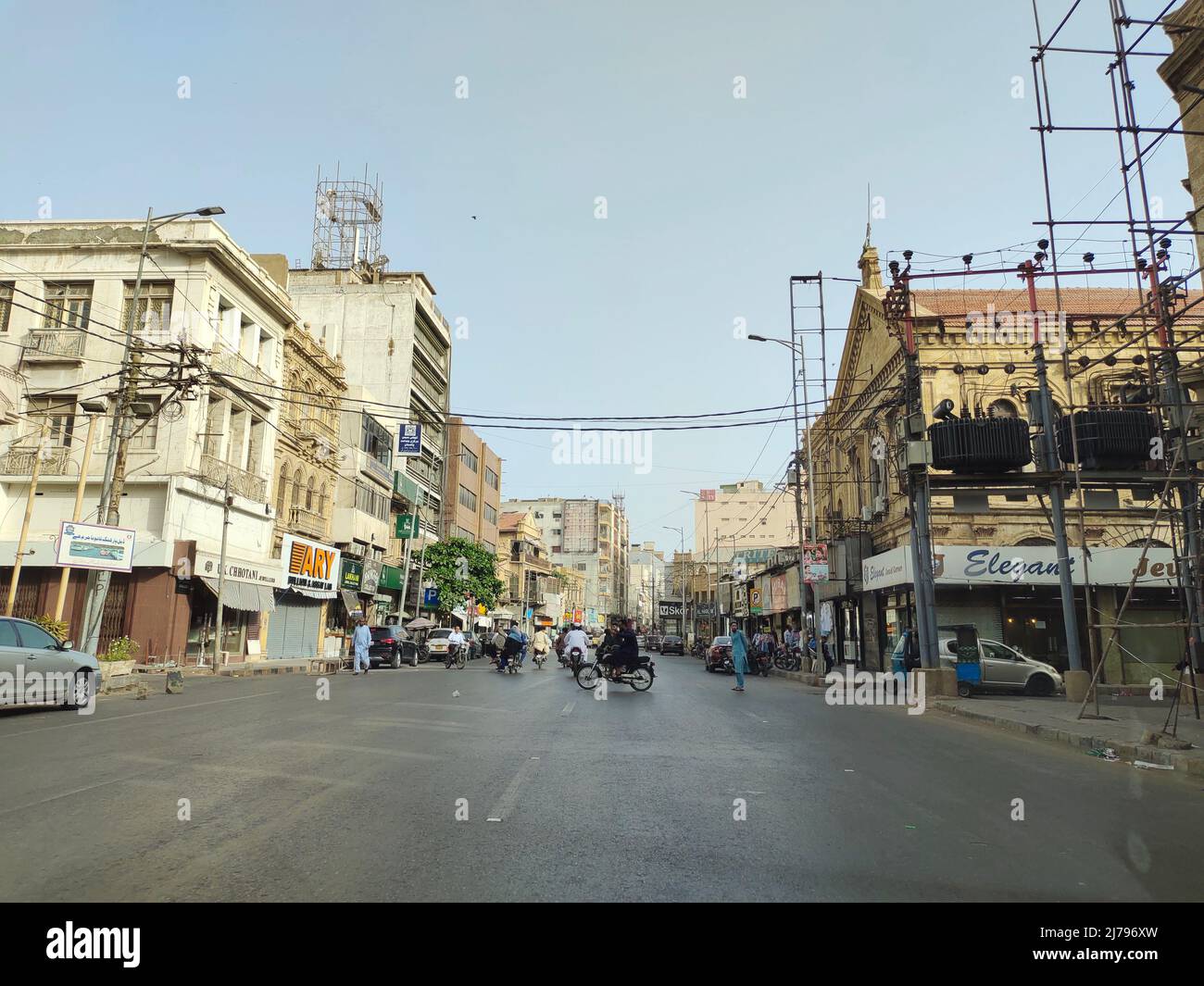 Main Korangi road Karachi traffic and buildings landmark Stock Photo ...