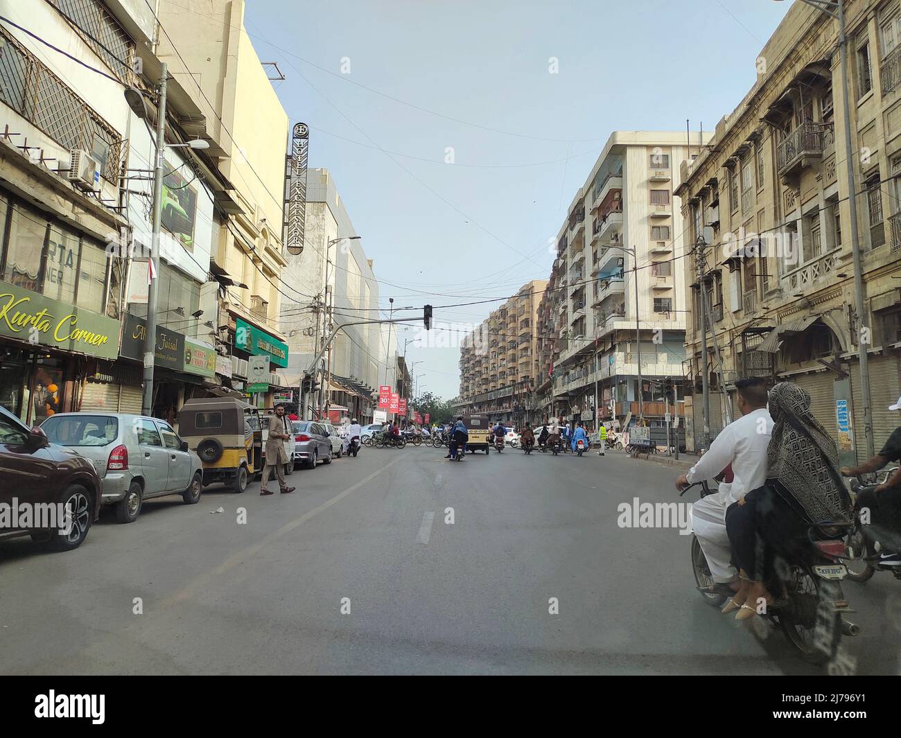 Main Korangi road Karachi traffic and buildings landmark Stock Photo ...