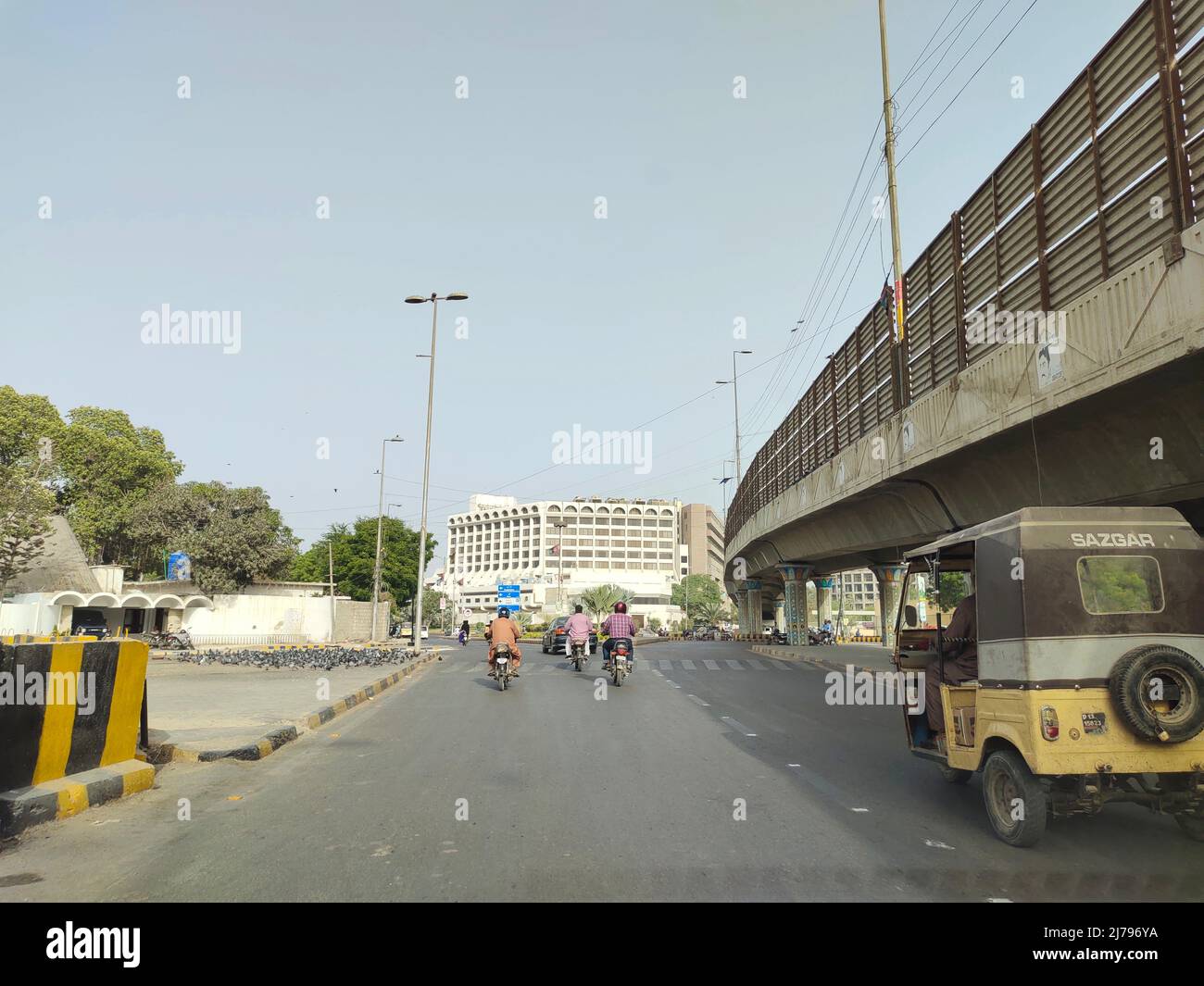 Main Korangi road Karachi traffic and buildings landmark Stock Photo ...
