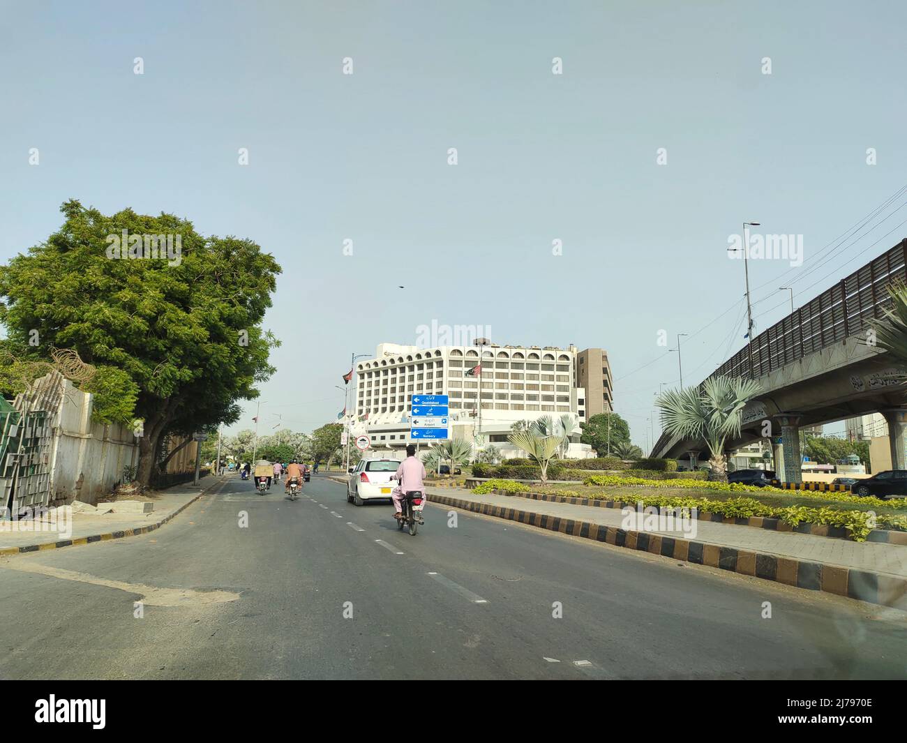 Main Korangi road Karachi traffic and buildings landmark Stock Photo - Alamy