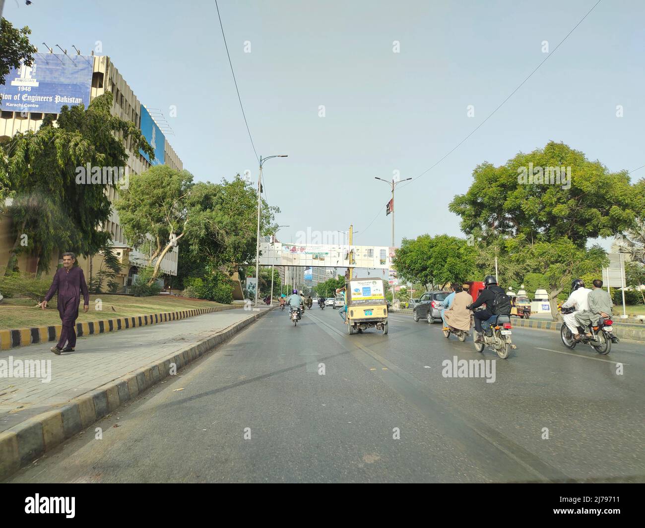 Main Korangi road Karachi traffic and buildings landmark Stock Photo ...