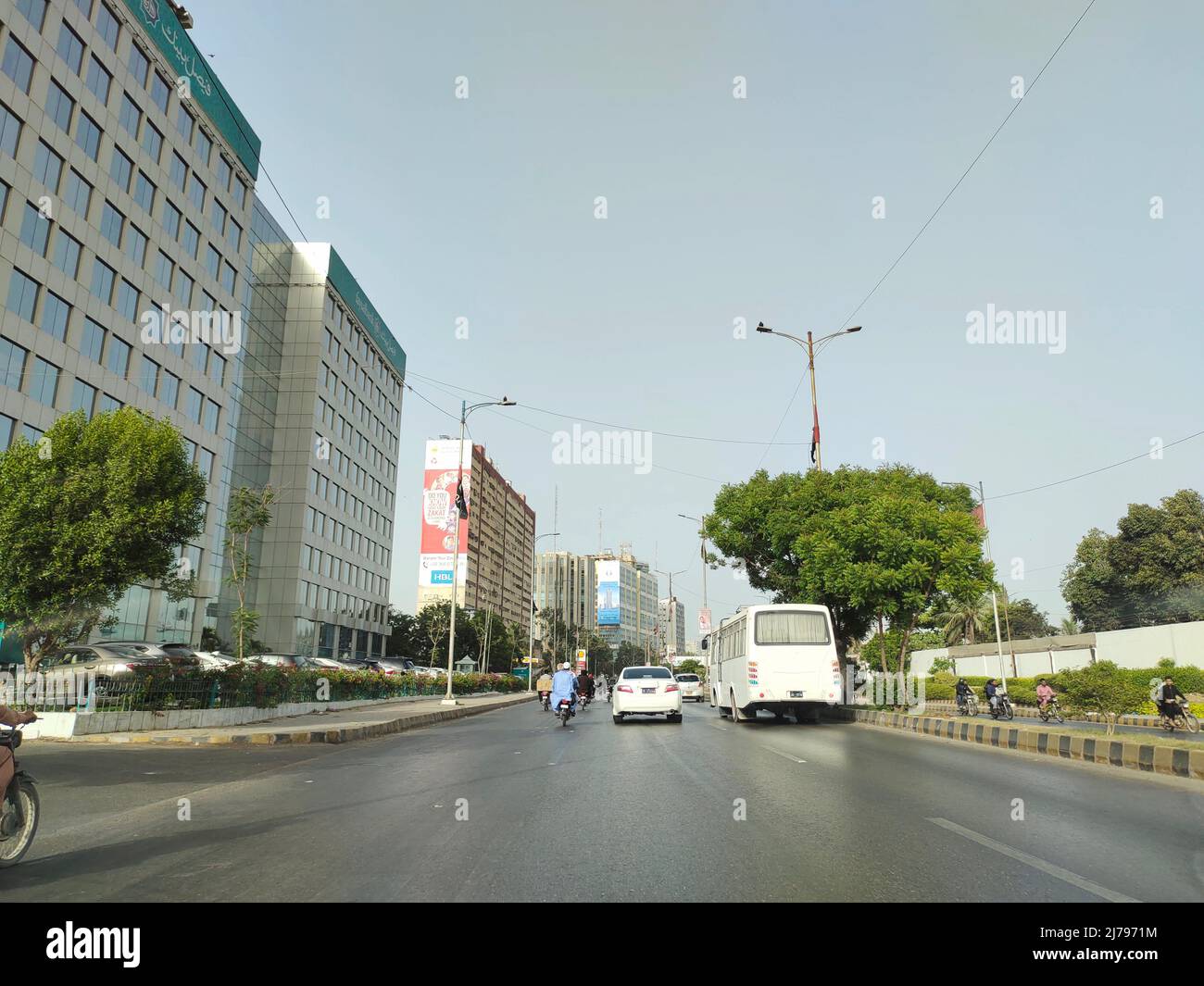 Main Korangi road Karachi traffic and buildings landmark Stock Photo ...