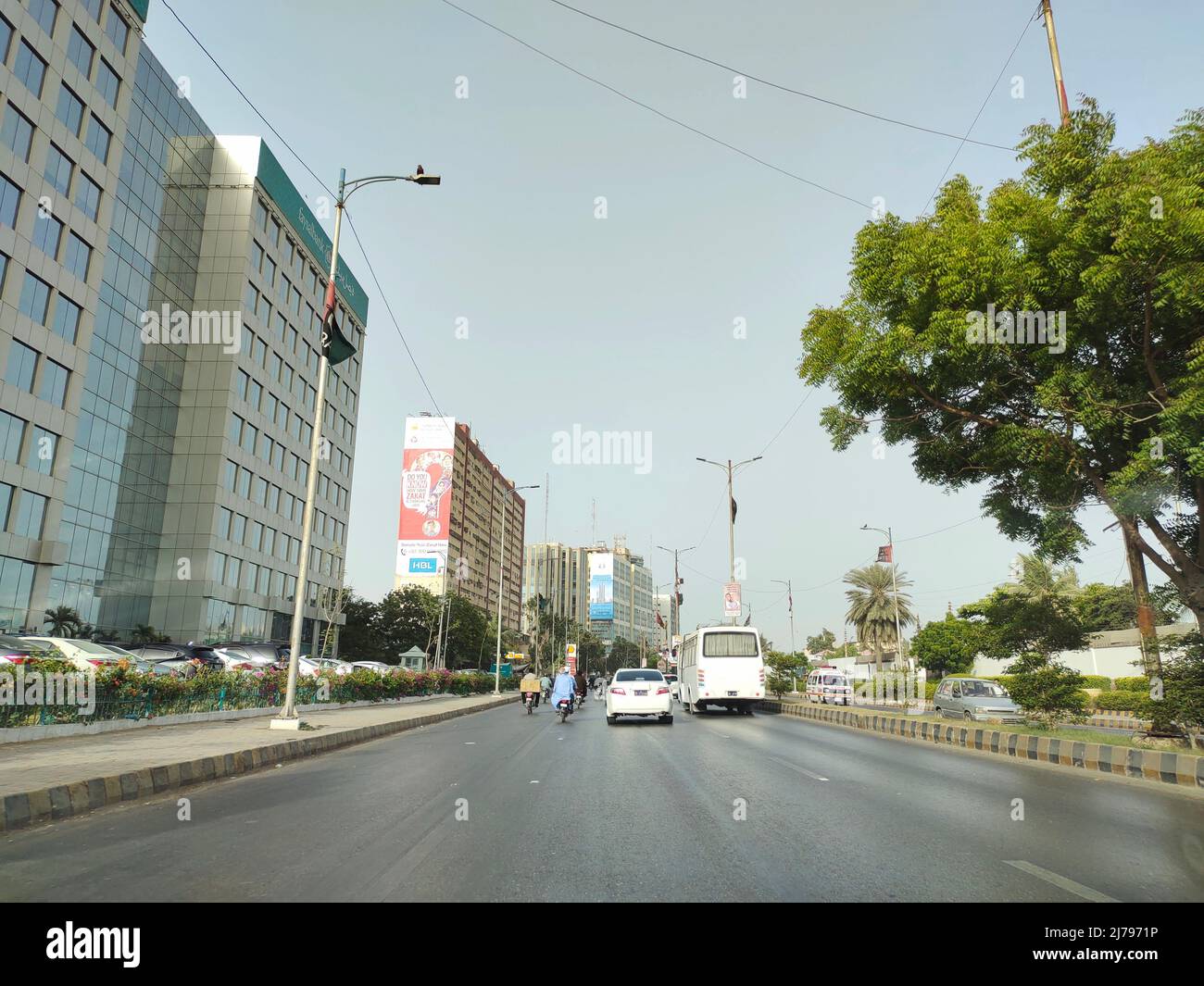 Main Korangi road Karachi traffic and buildings landmark Stock Photo ...