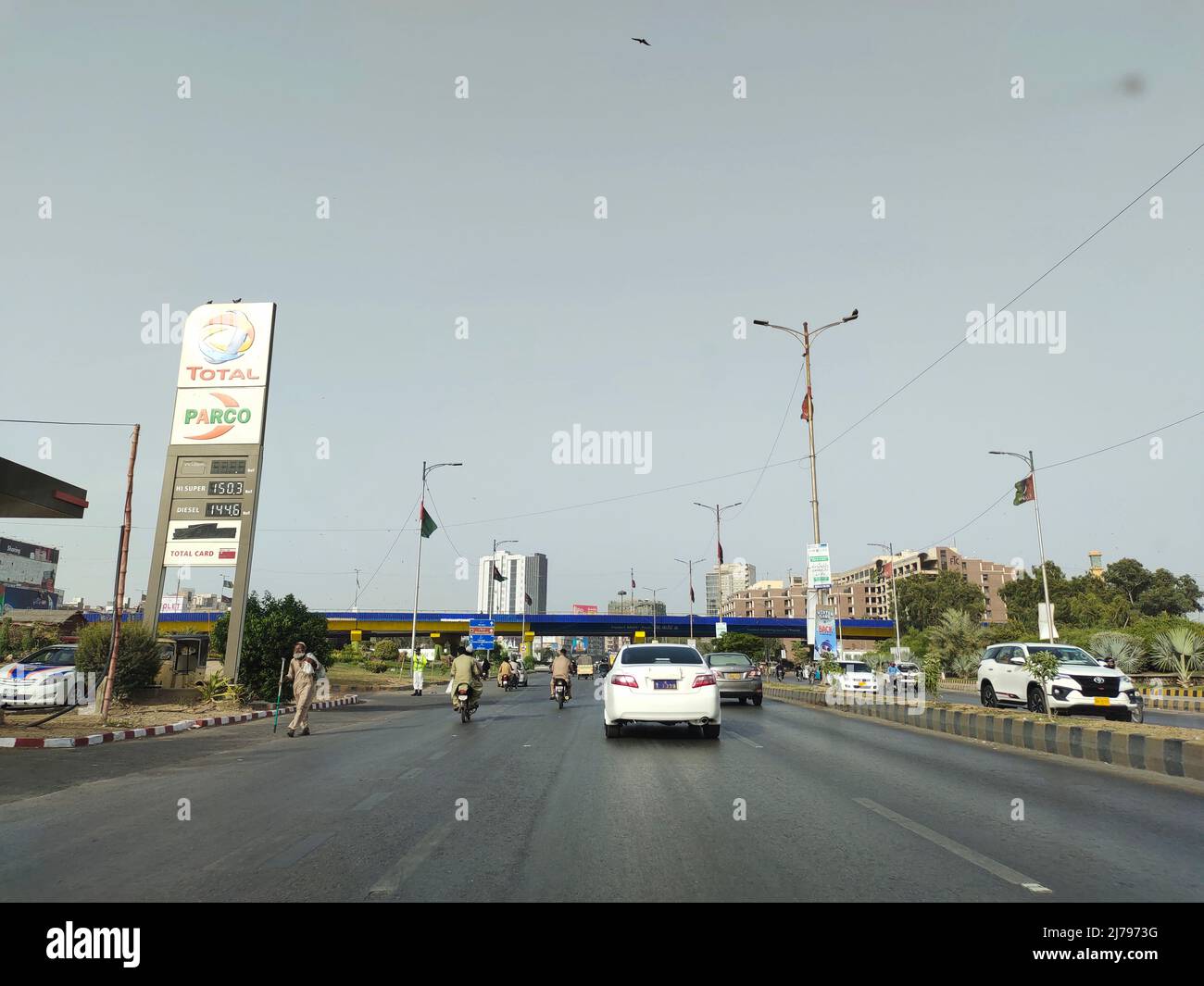 Main Korangi road Karachi traffic and buildings landmark Stock Photo ...