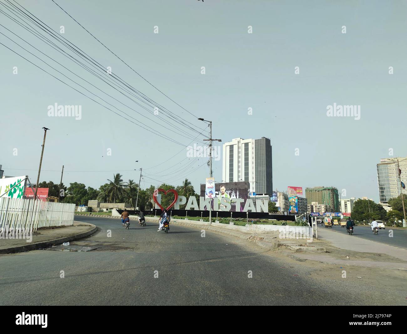 Main Korangi road Karachi traffic and buildings landmark Stock Photo ...