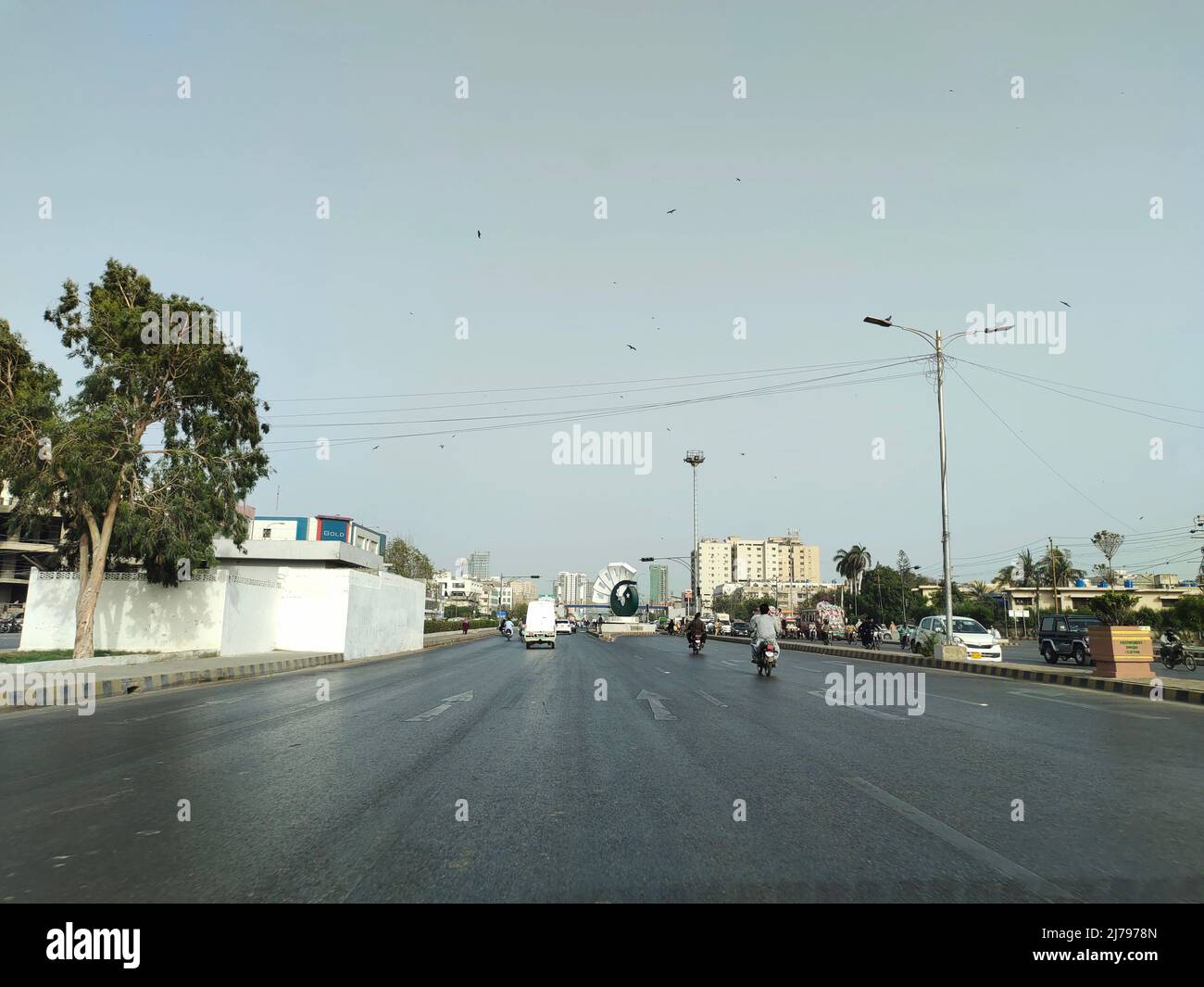 Main Korangi road Karachi traffic and buildings landmark Stock Photo ...