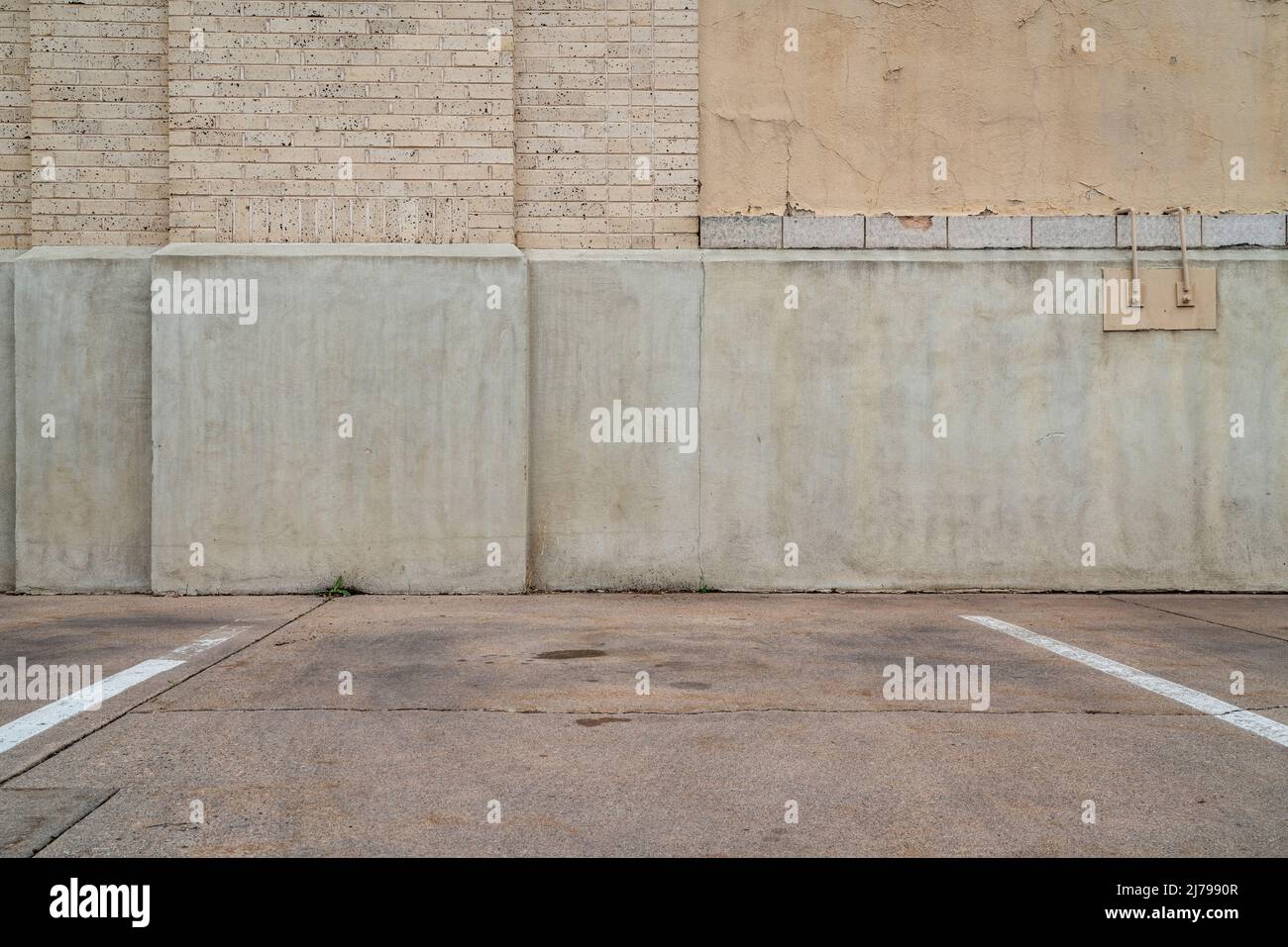 urban texture and background - old gray grunge building wall and ...