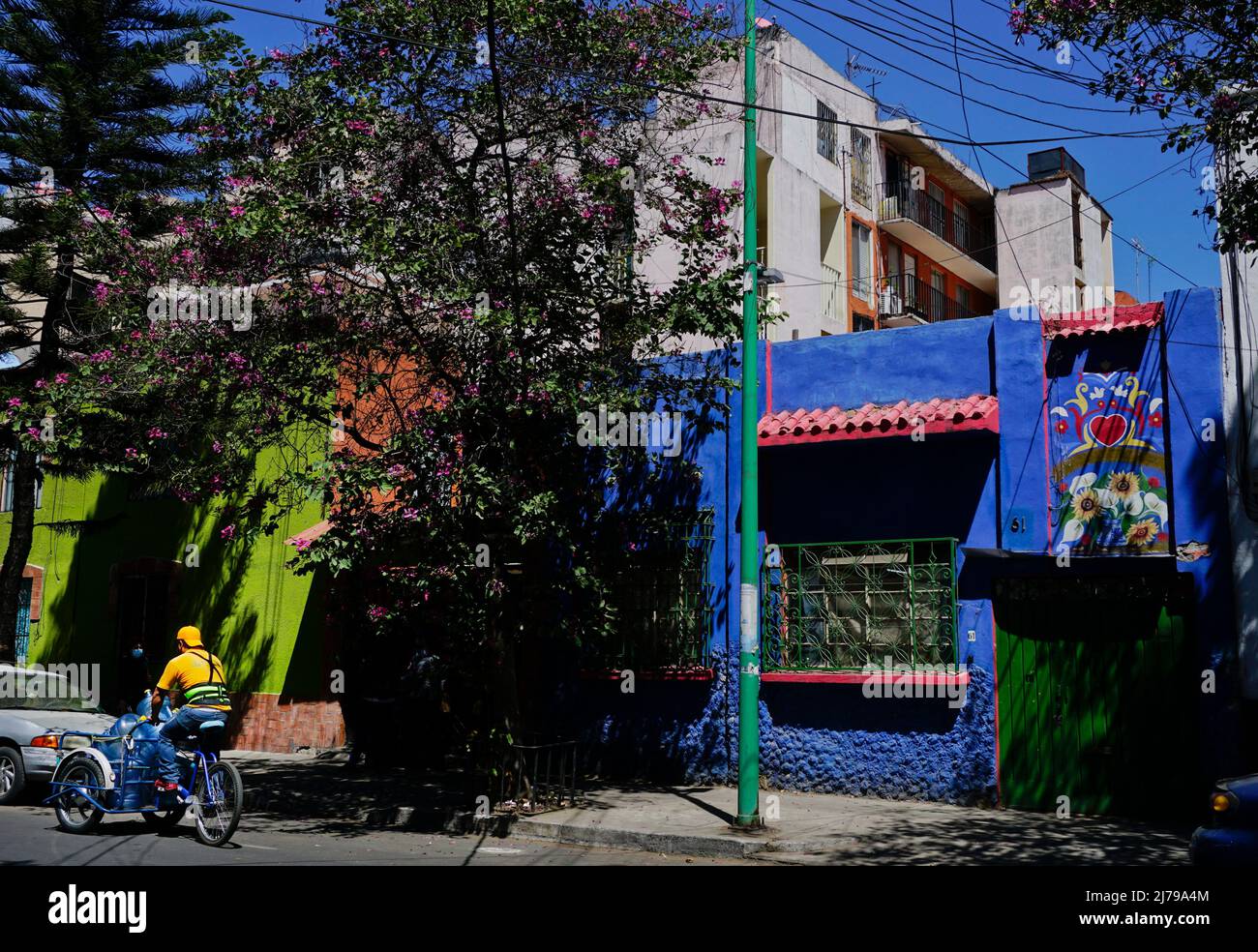 Blue house in the Santa María La Ribera area of Mexico City, Mexico ...