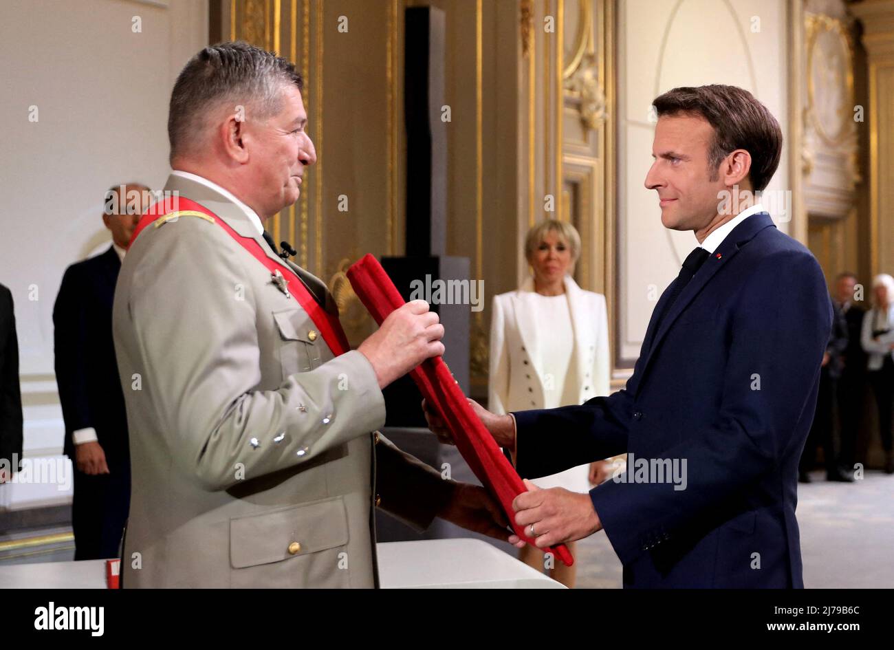 General Benoît Puga presents the insignia of Grand Master of the Legion ...