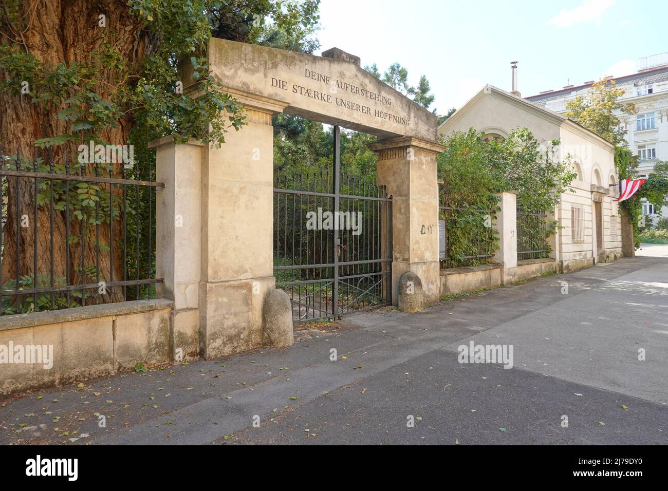 Wien, Schubertpark, ehemaliger Währinger Friedhof, Begräbnisstätte von ...