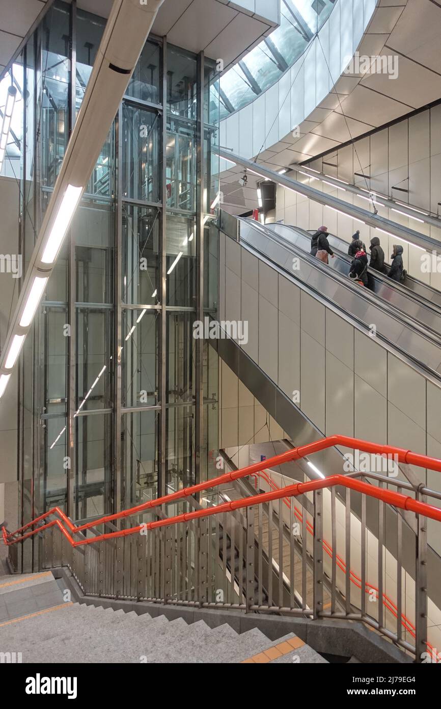 Wien, U-Bahn-Linie U3, Station Johnstraße // Vienna, Underground Line ...