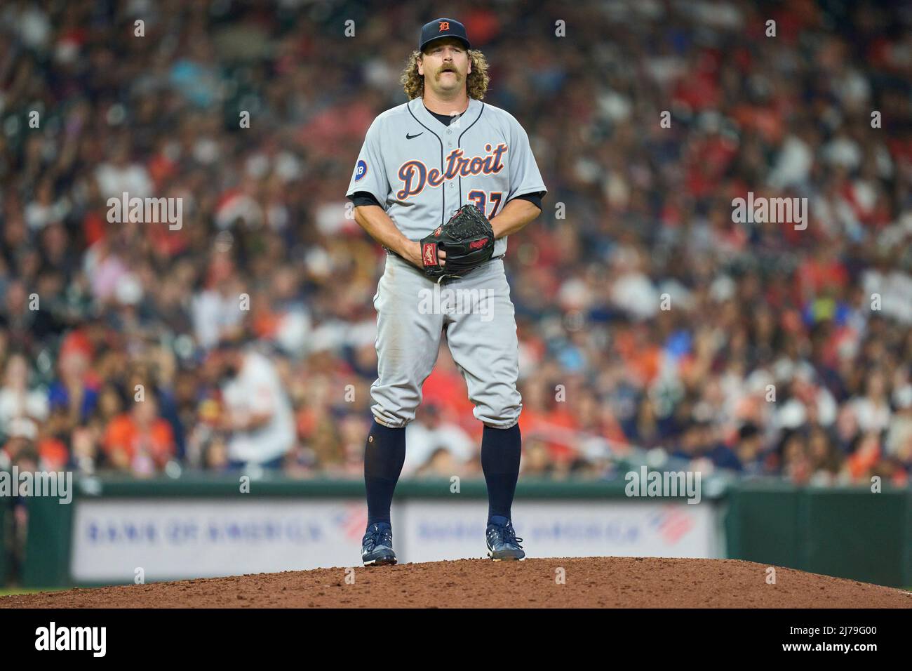 May 6 2022: Detroit pitcher Andrew Chafin (37) throws a pitch during ...