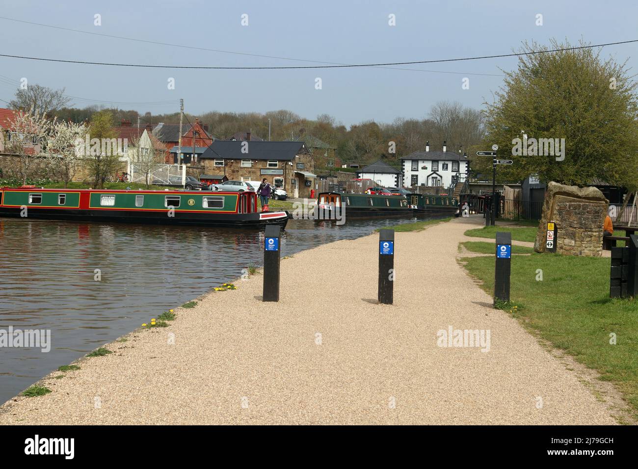 The Pontcysyllte Aqueduct is A world heritage site, it is a navigable ...