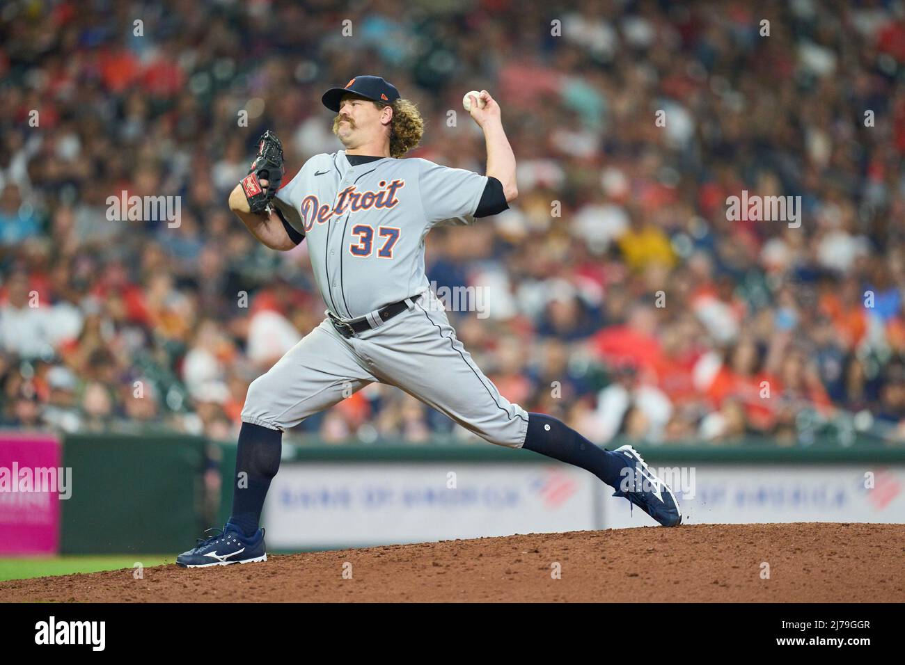 May 6 2022: Detroit pitcher Andrew Chafin (37) throws a pitch during ...