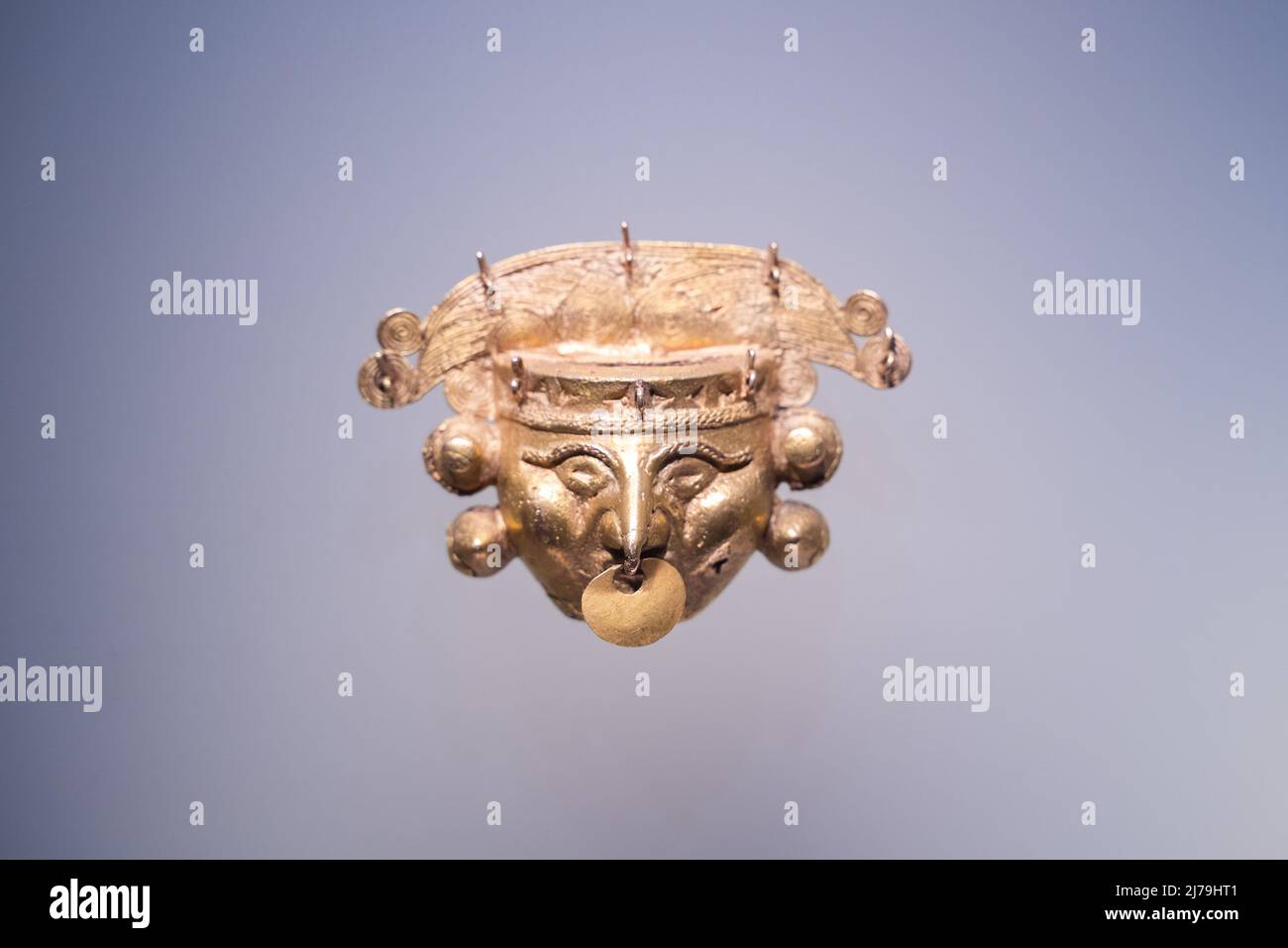 Artifact object museum hi-res stock photography and images - Alamy