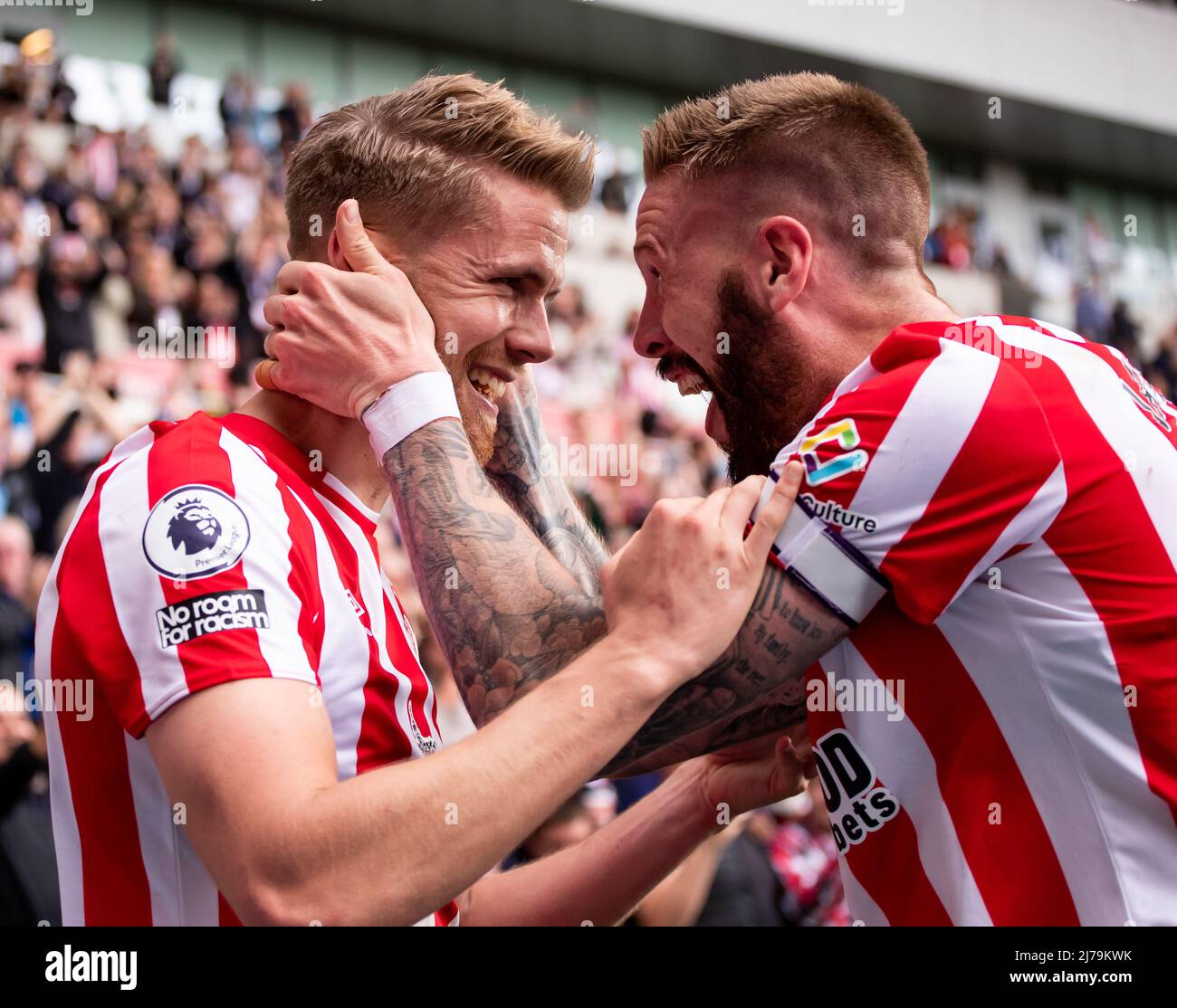 Ajer brentford hi-res stock photography and images - Alamy