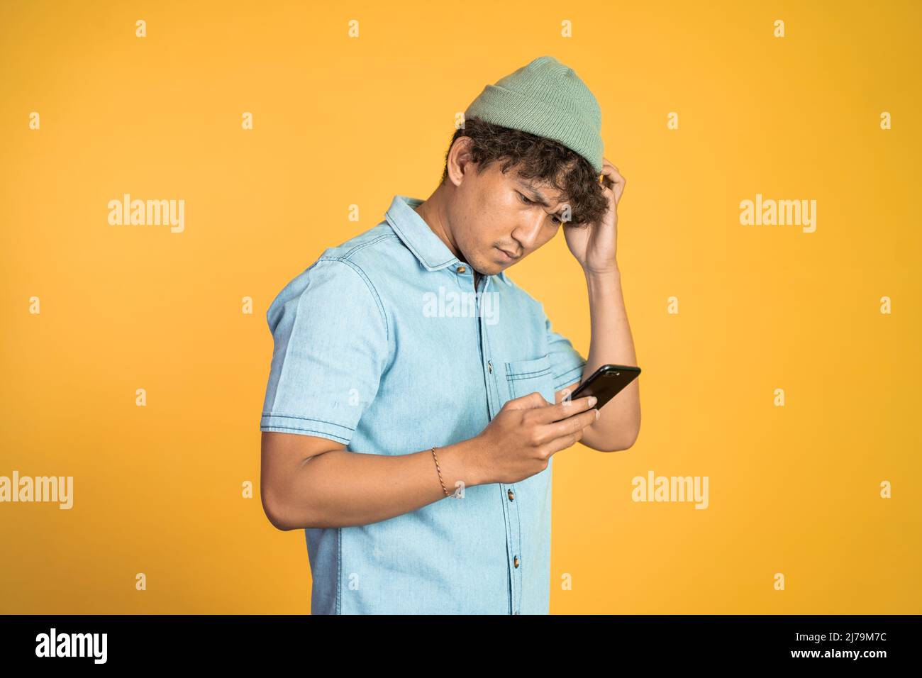 Expression gadget hi-res stock photography and images - Alamy