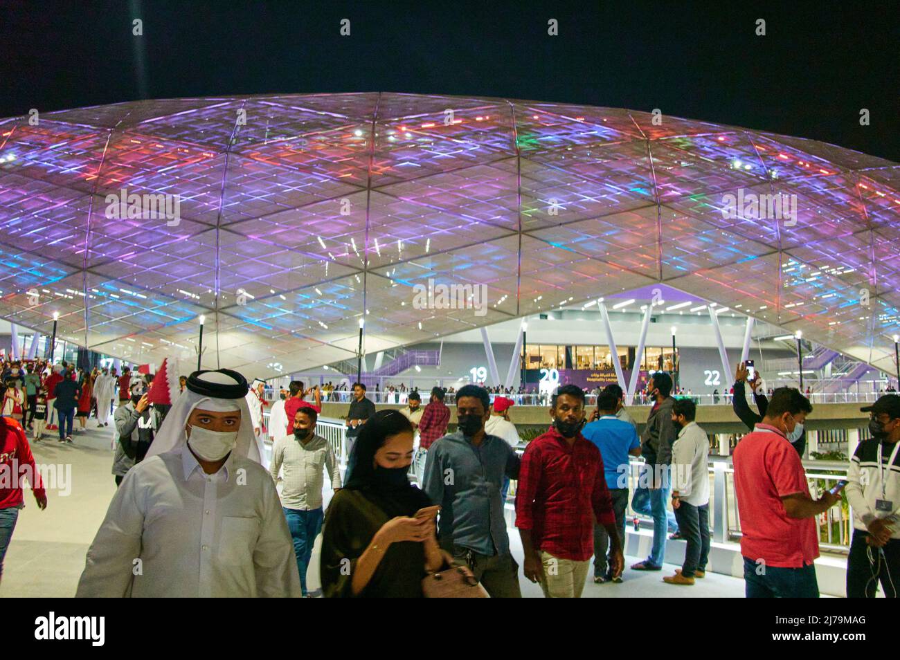 Doha stadium world cup night hi-res stock photography and images - Alamy