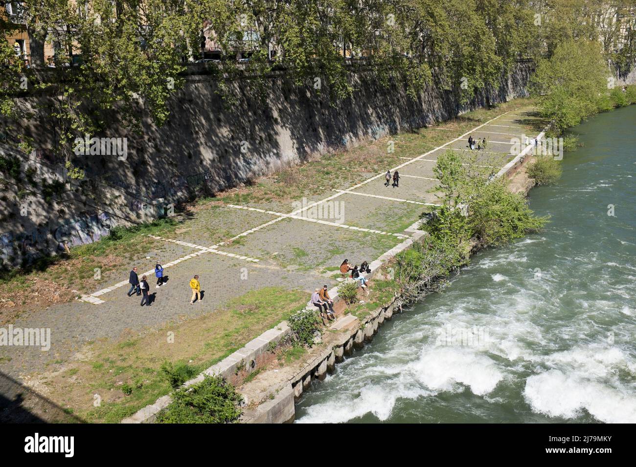 Riverside Walkway seen from Ponte Garibaldi Tiber River Rome Italy ...