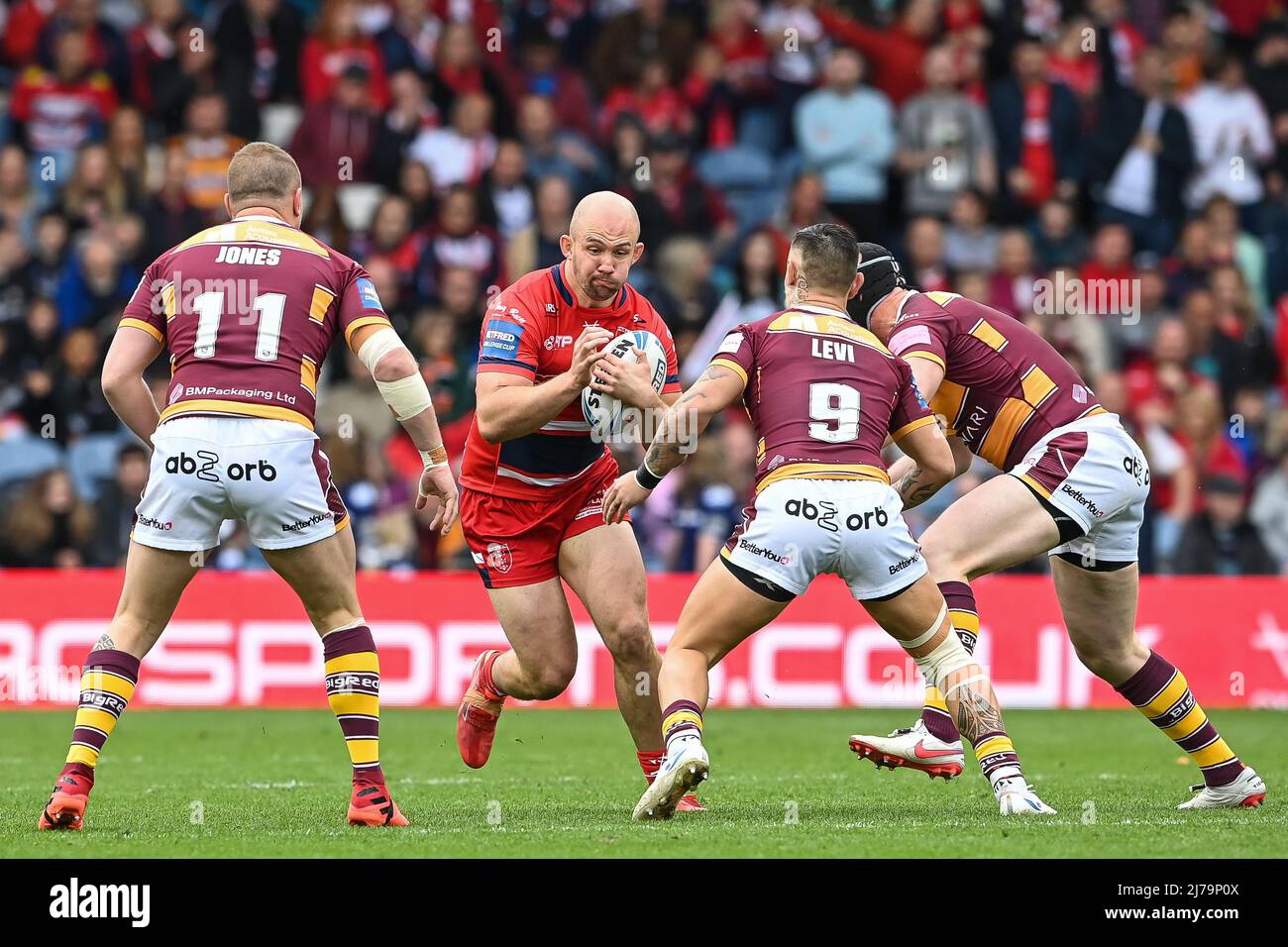 George King (10) of Hull KR in action Stock Photo - Alamy