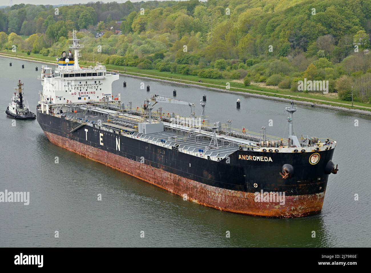 Chemical / Oil Products Tanker ANDROMEDA Stock Photo - Alamy