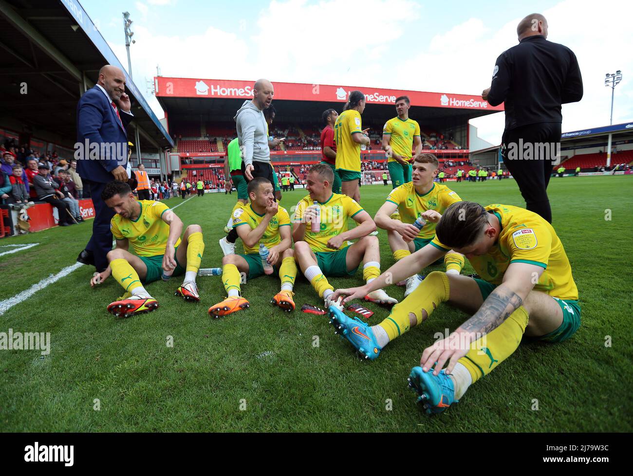 Louie barry swindon hi-res stock photography and images - Alamy