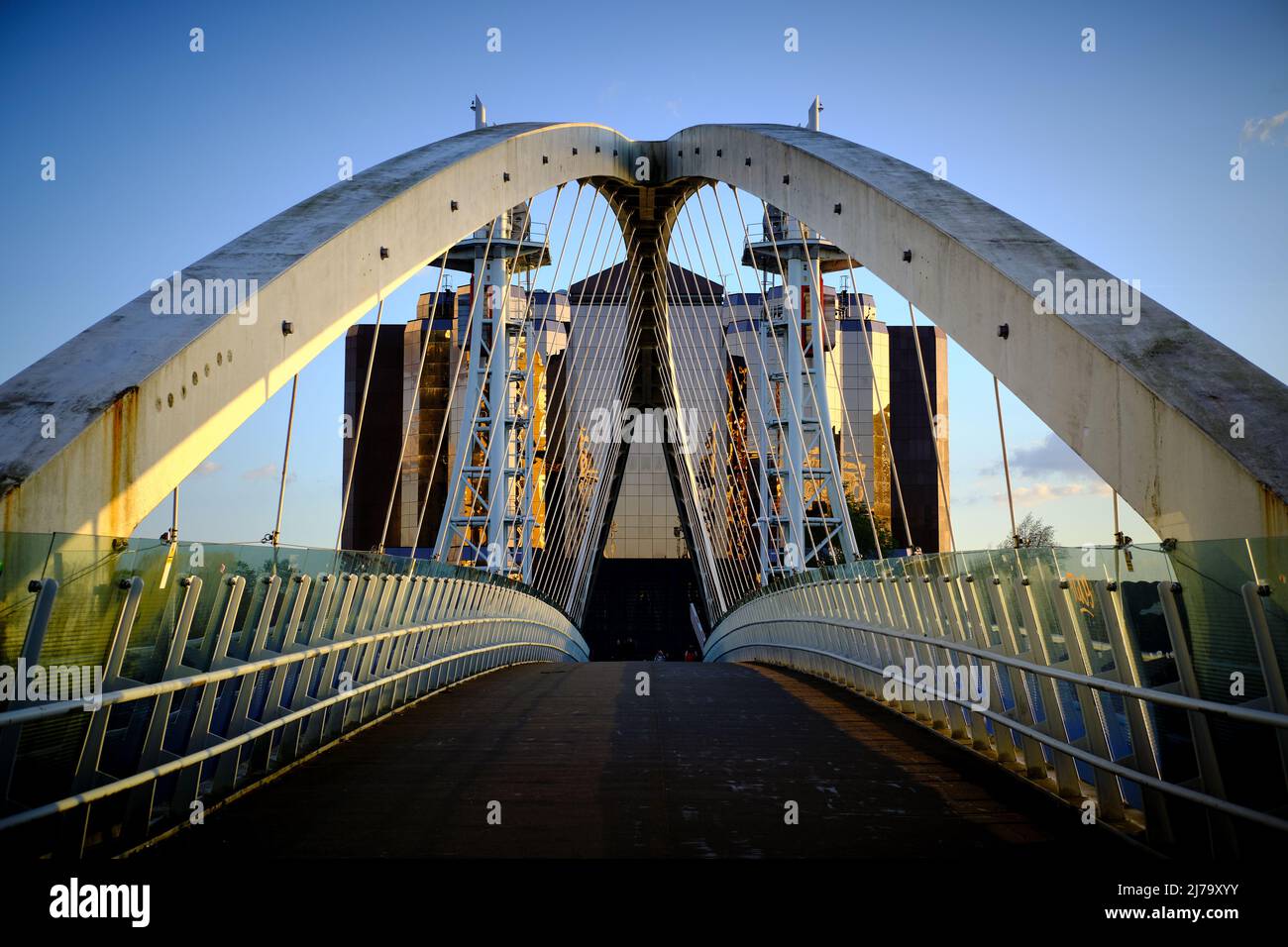 The Salford Quays lift bridge, (Salford Quays Millennium footbridge) UK ...