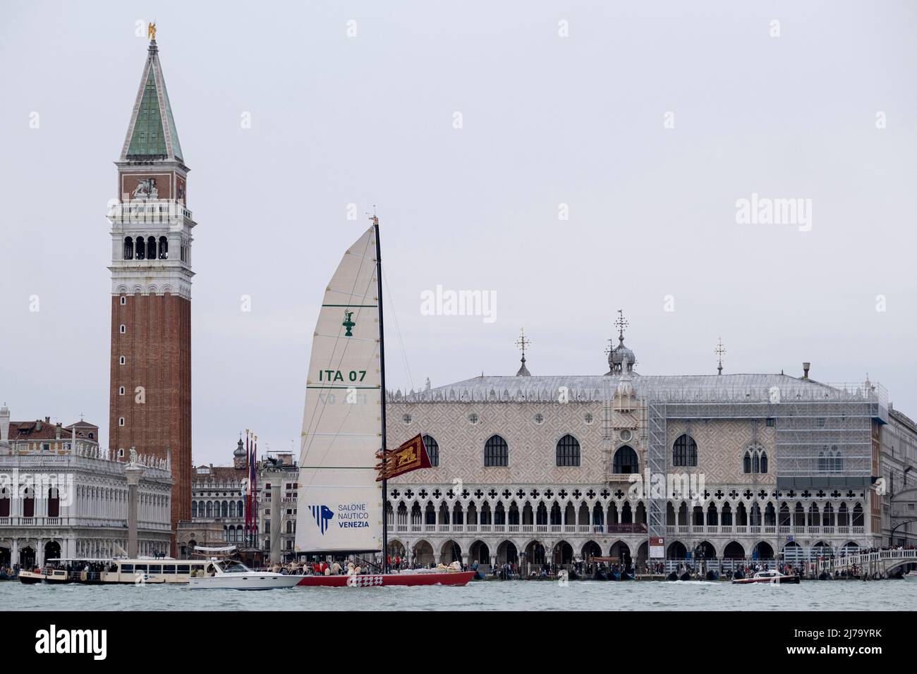 A view of the Saint Mark's Basin in Venice Stock Photo - Alamy