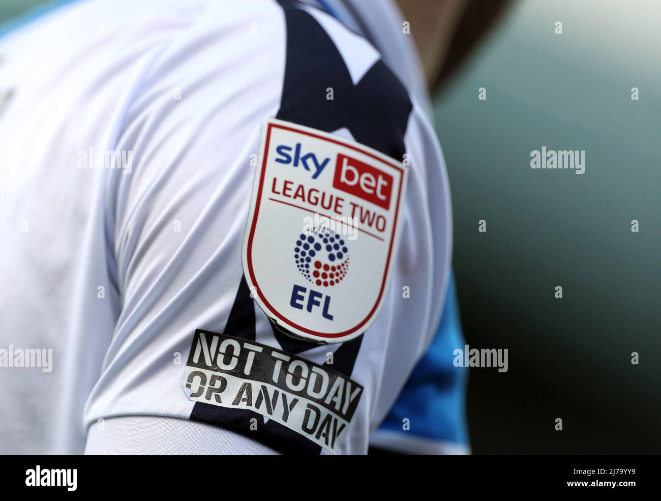 Bristol rovers logo hi-res stock photography and images - Alamy