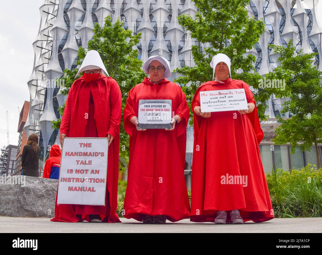 Handmaids tale protest uk hi-res stock photography and images - Alamy