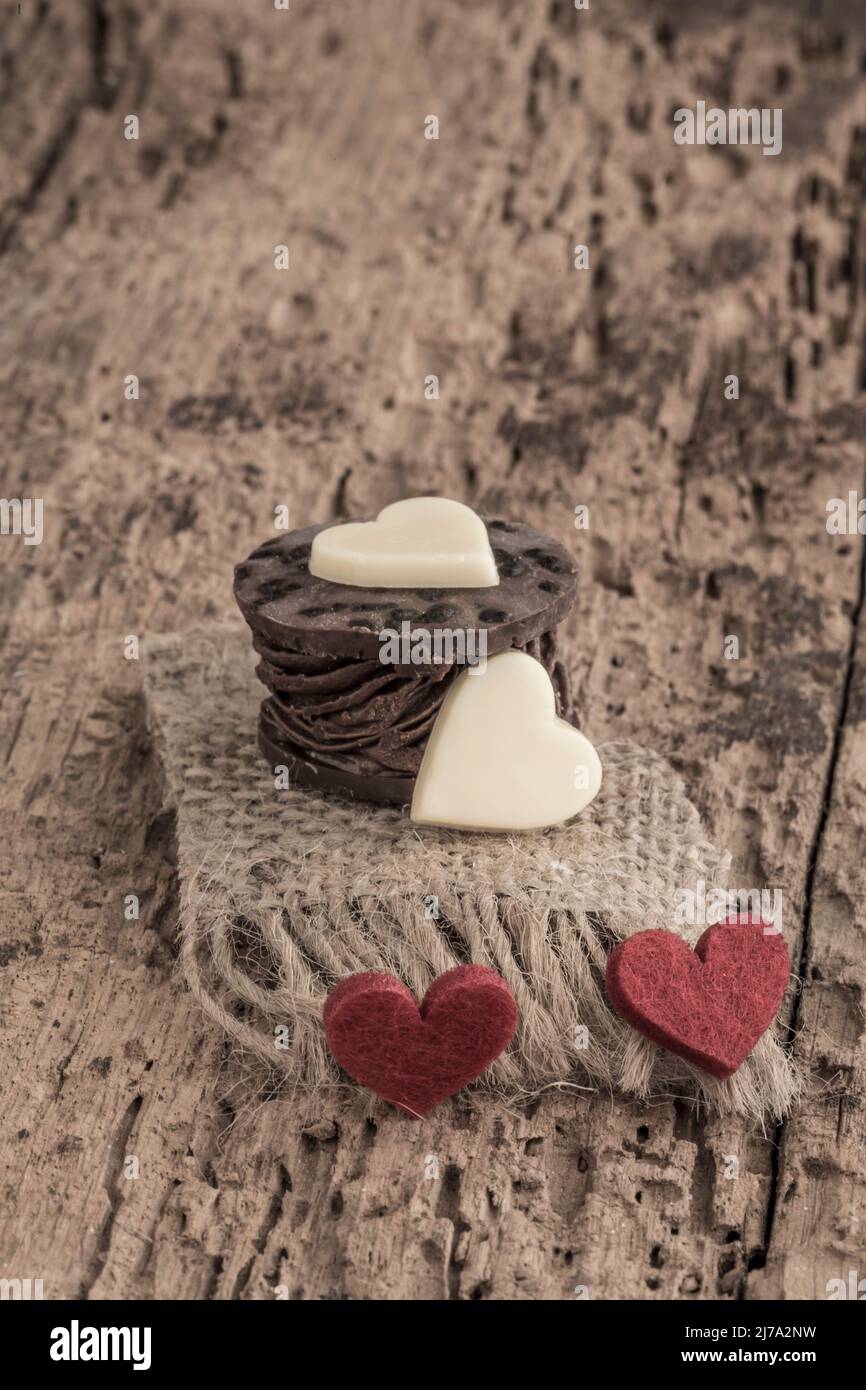 Heart shaped chocolate bars hi-res stock photography and images - Alamy