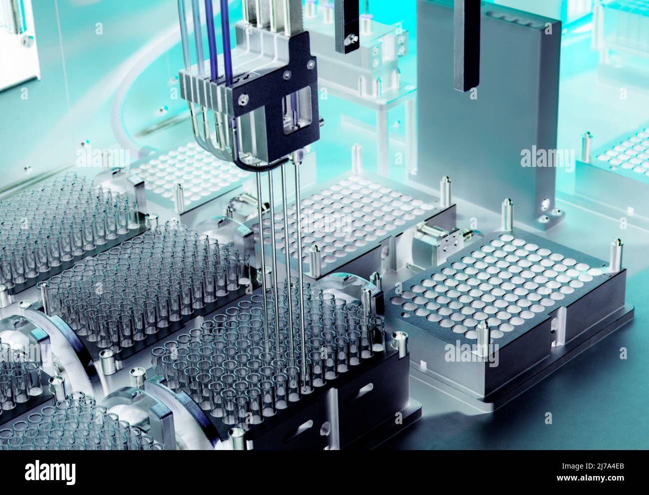 Lab workflow hi-res stock photography and images - Alamy