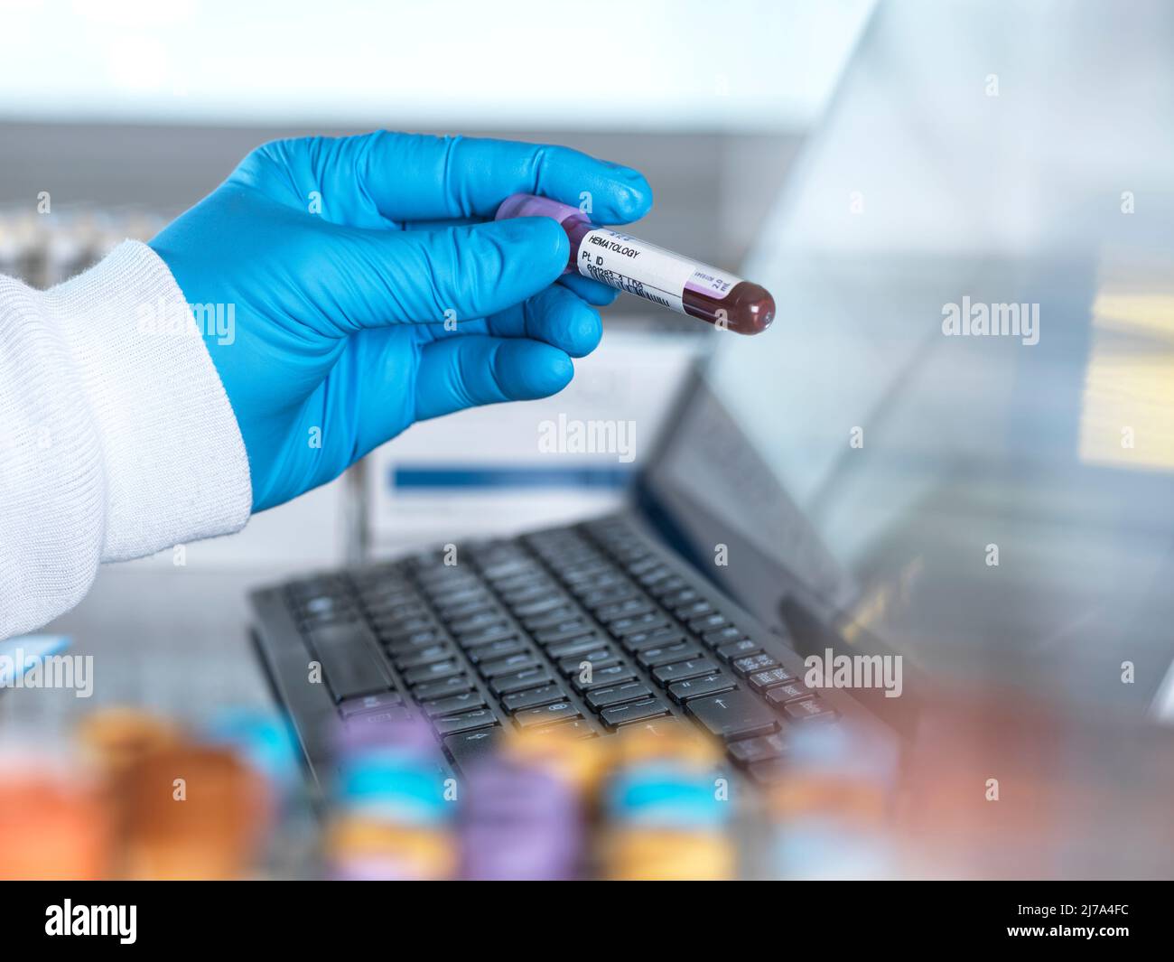 Medical testing hi-res stock photography and images - Alamy