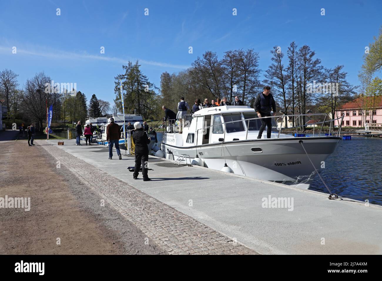 On Tuesday, the anniversary season was inaugurated on the Göta Canal in ...