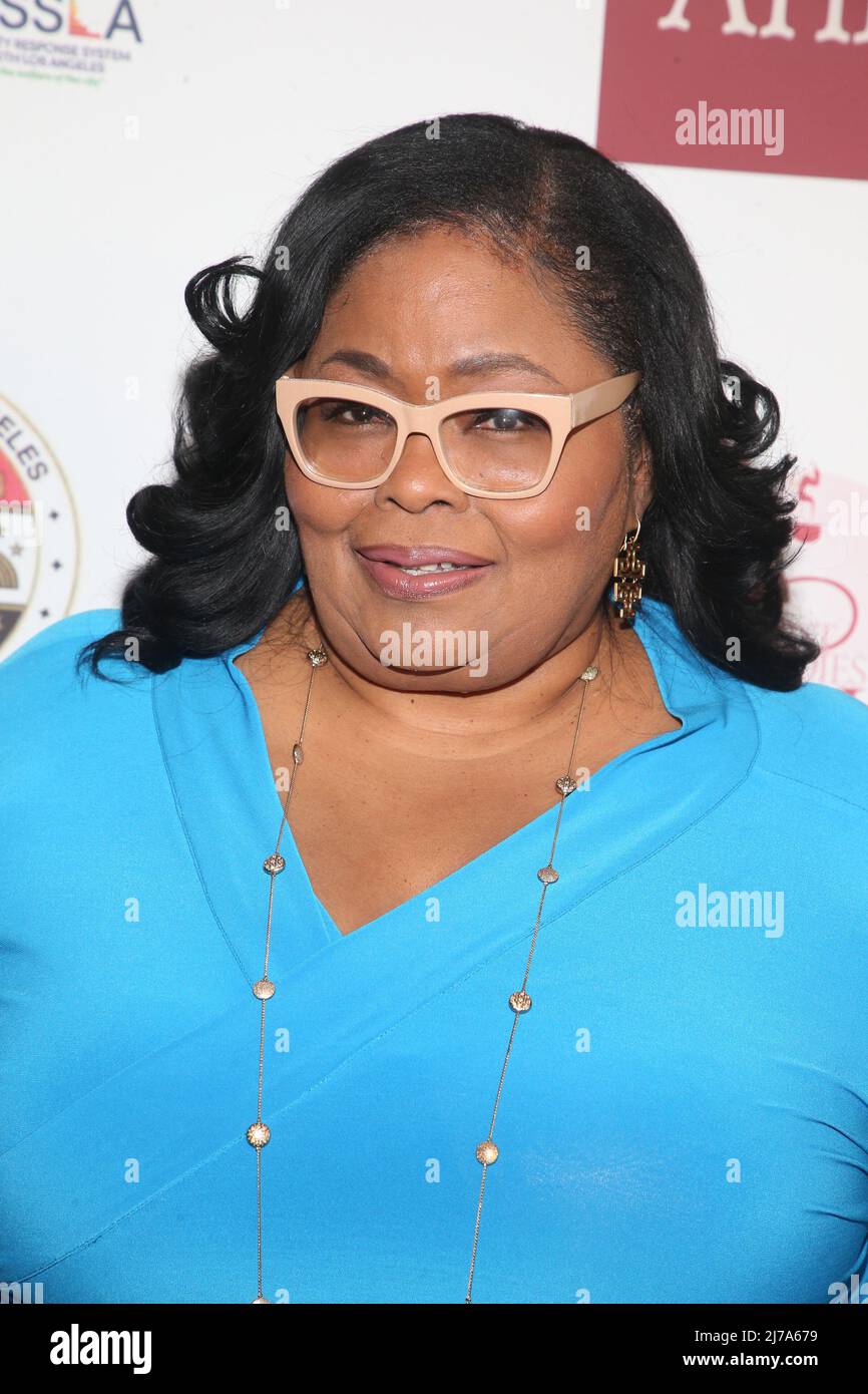 BEVERLY HILLS, CA - MAY 7: Kathy Taylor at the 24th Annual First Ladies ...