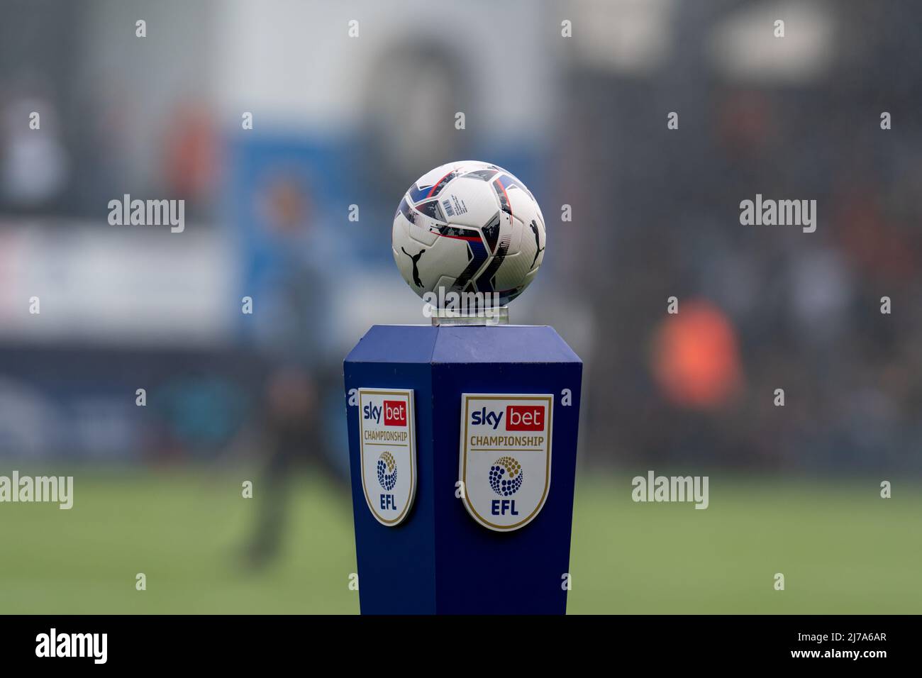 Efl championship luton hi-res stock photography and images - Alamy