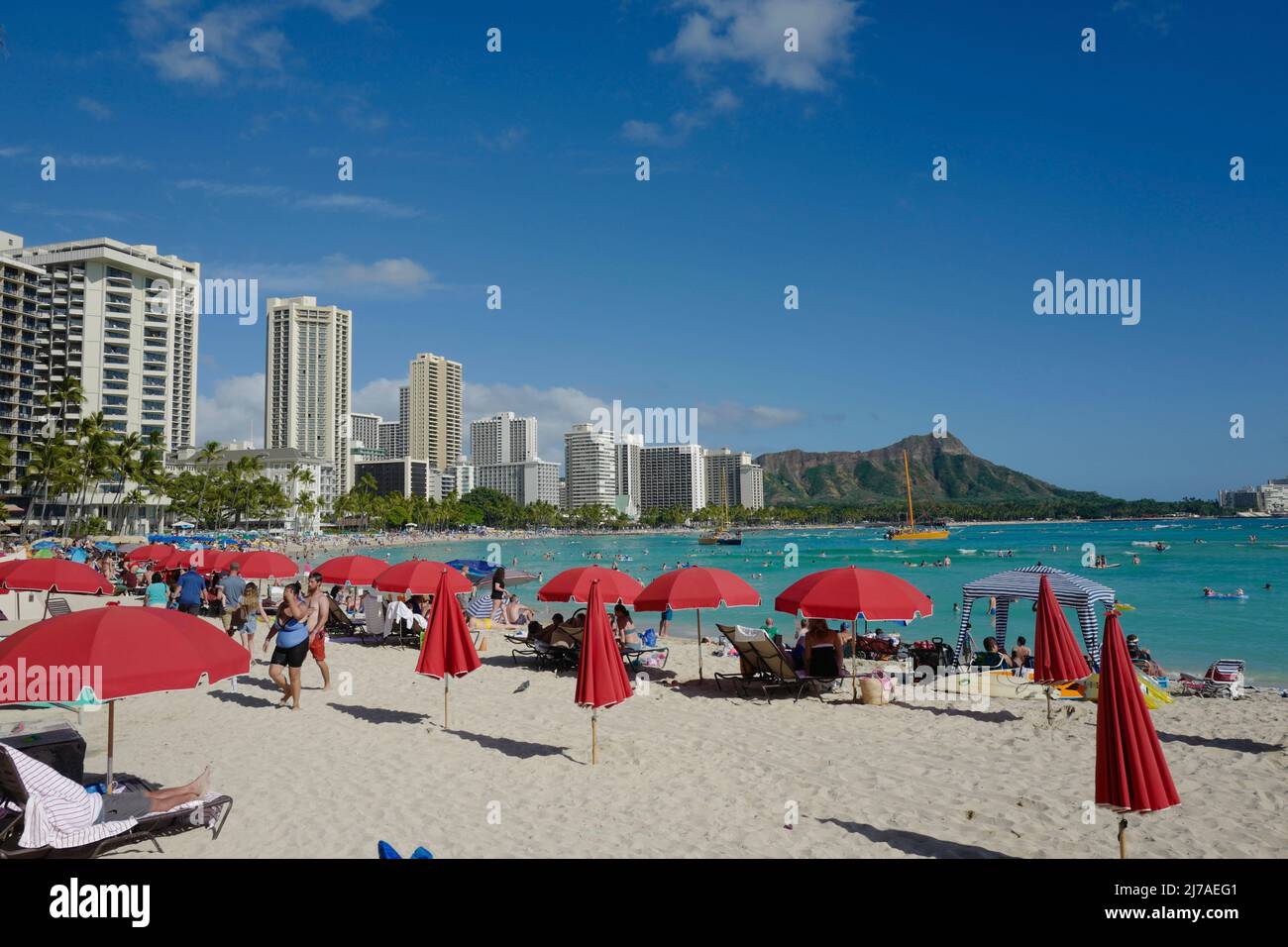 Waikiki surfing hotels hi-res stock photography and images - Alamy