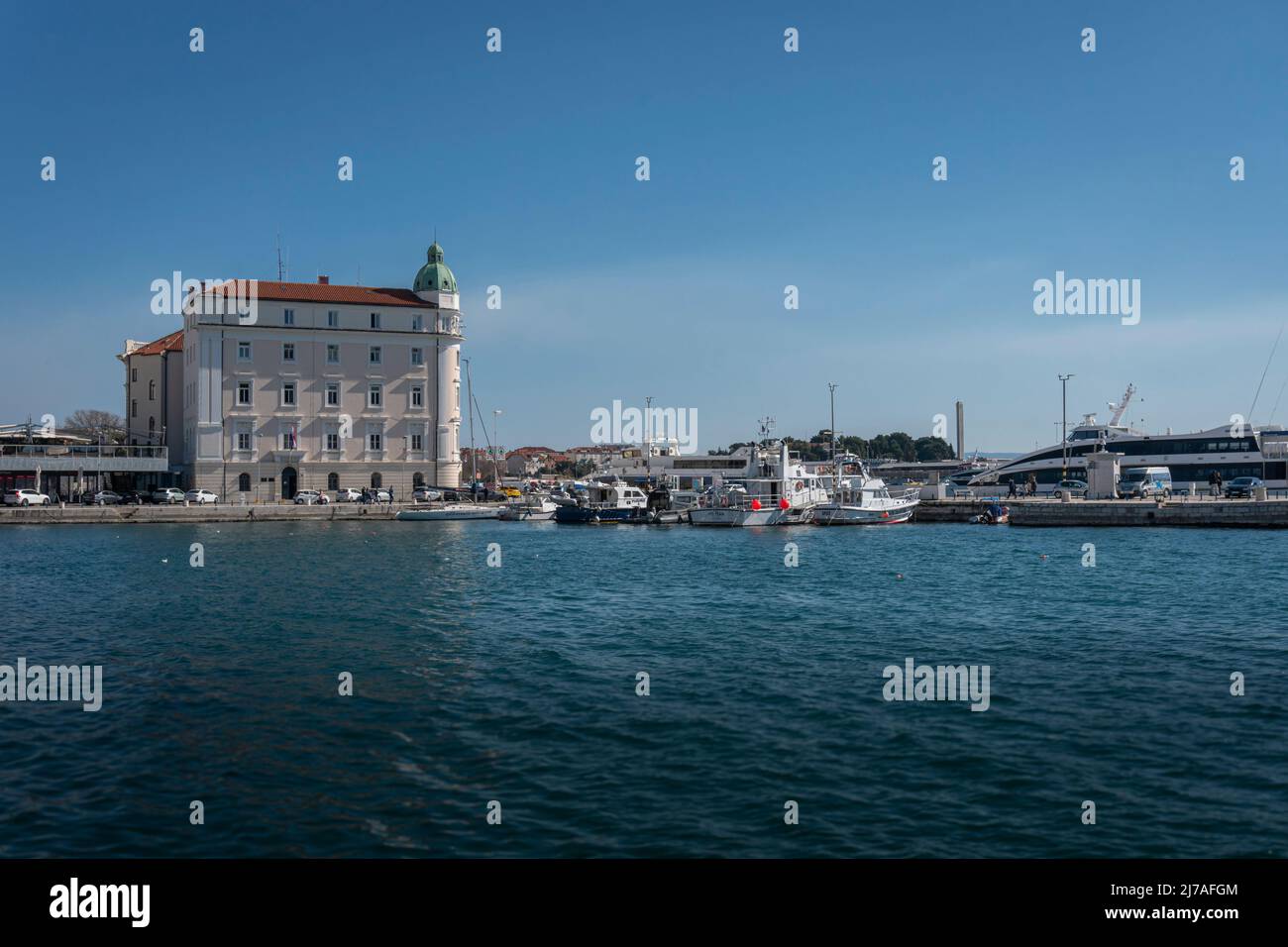 Split seafront view in split hi-res stock photography and images - Alamy