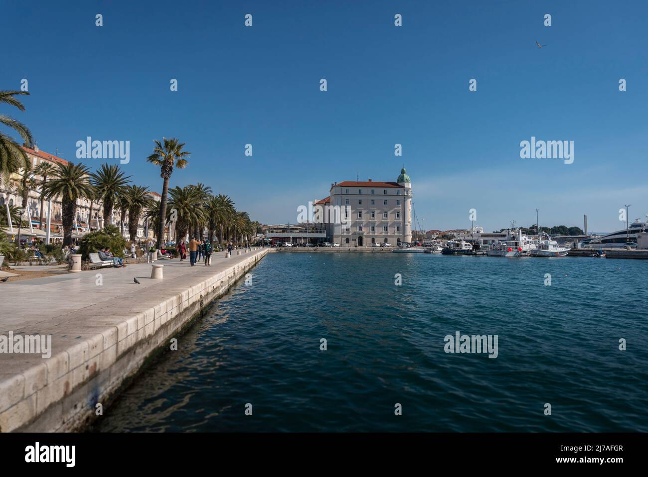 Riva seafront promenade harbor hi-res stock photography and images - Alamy