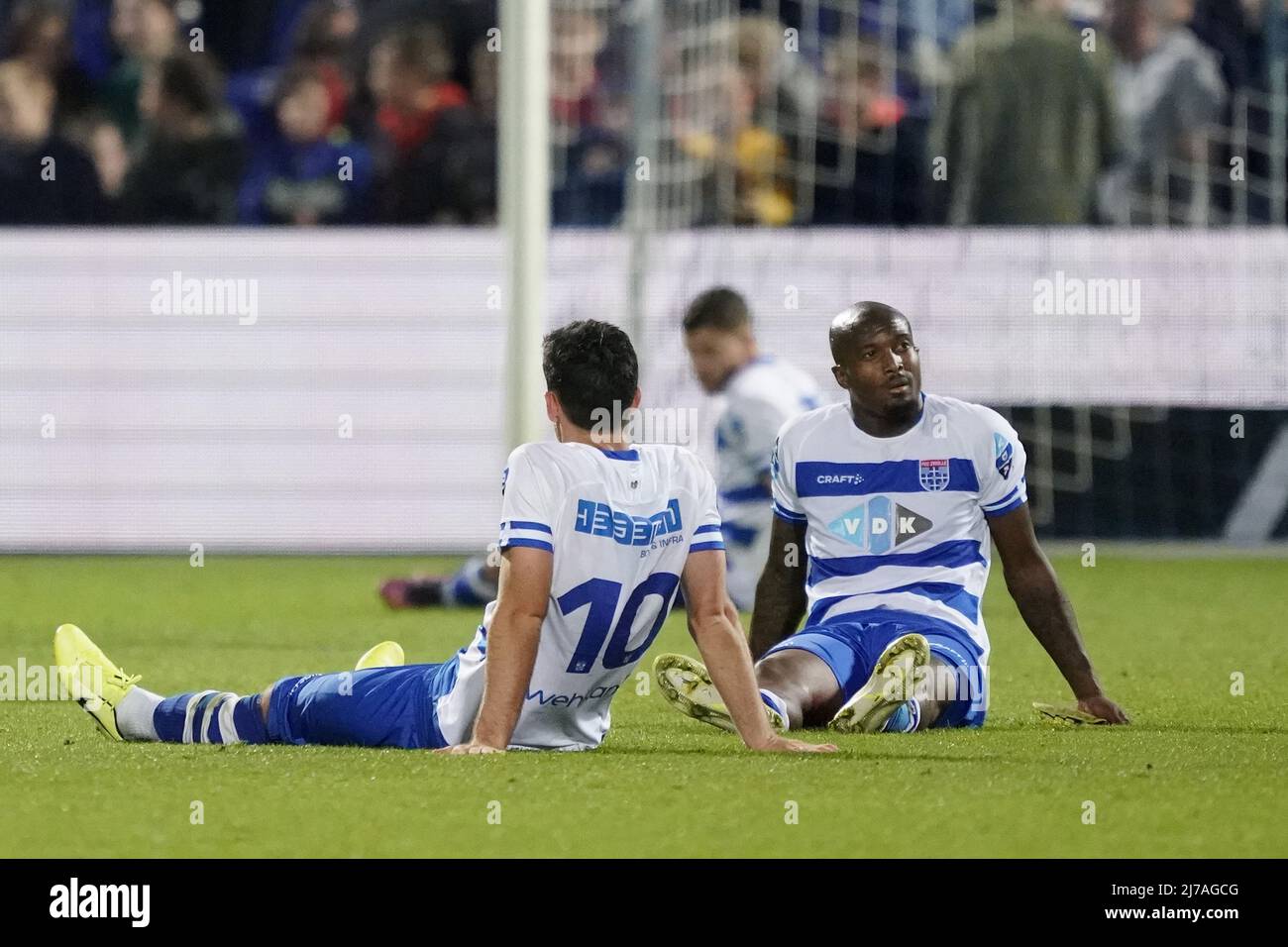 ZWOLLE - (lr) Pelle Clement of PEC Zwolle, Gervane Kastaneer of PEC ...