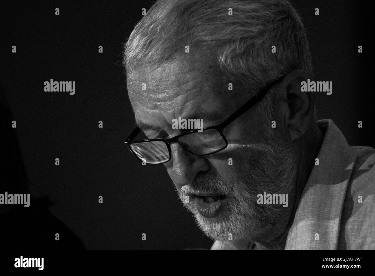Bristol, UK. 07th May, 2022. Jeremy Corbyn MP at Bristol Climate Summit ...