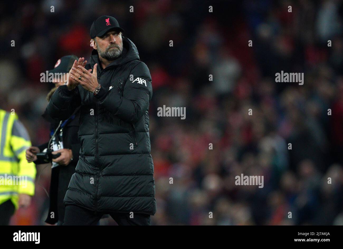 Liverpool manager Jurgen Klopp appears dejected after the Premier ...