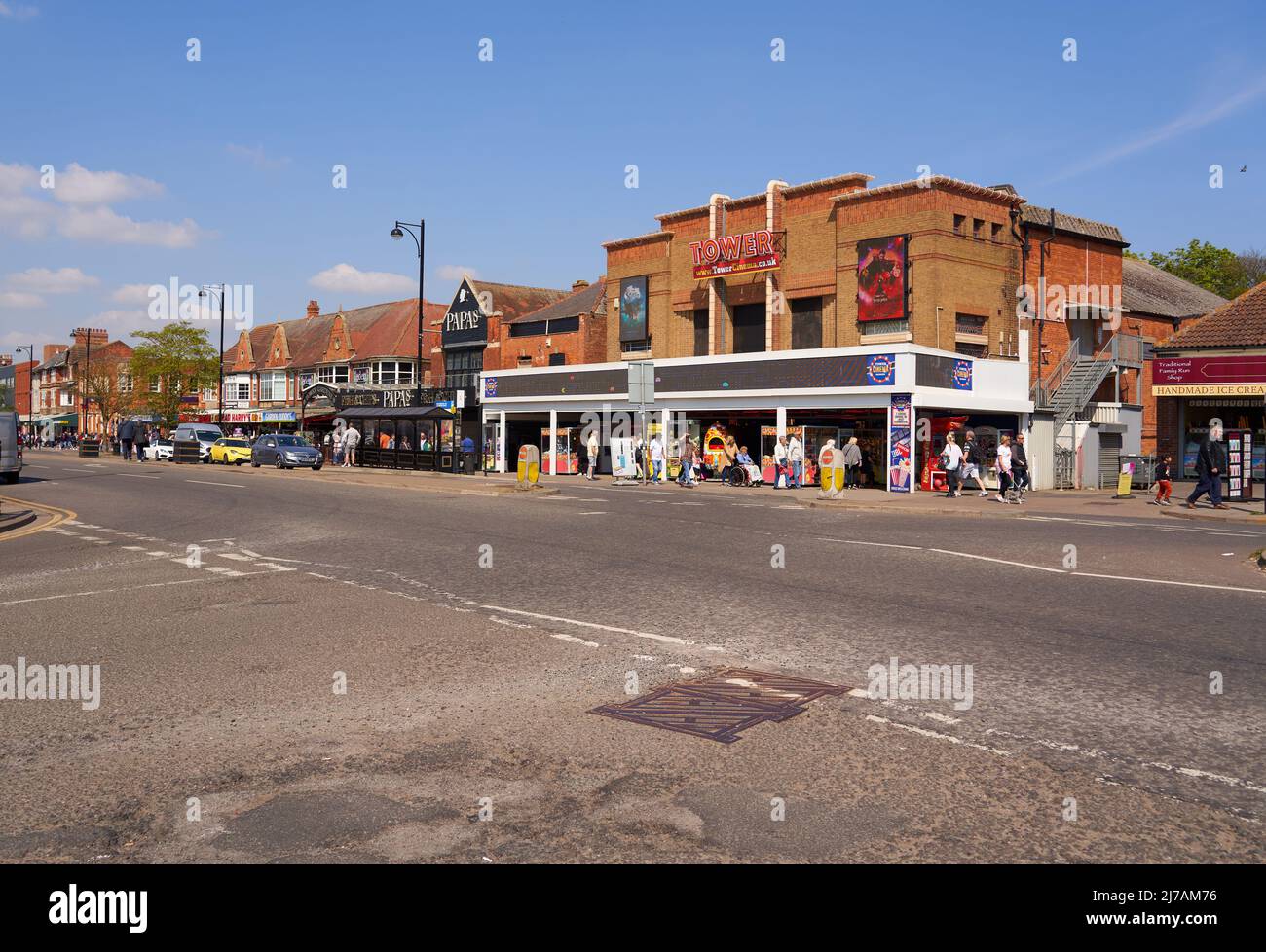 Skegness shops hi-res stock photography and images - Alamy
