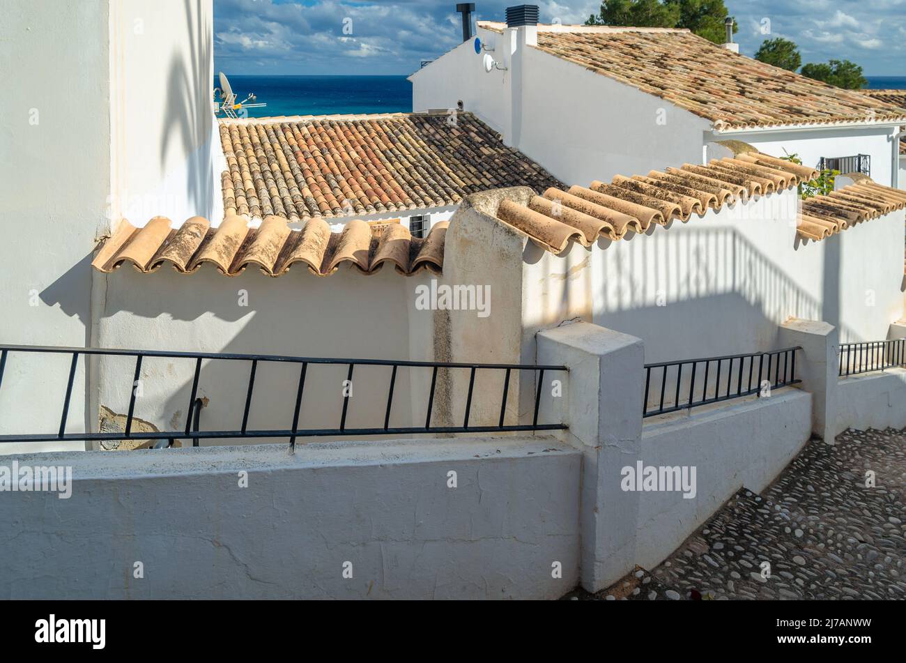 Architecture in the Mediterranean white village of Altea, Alicante ...