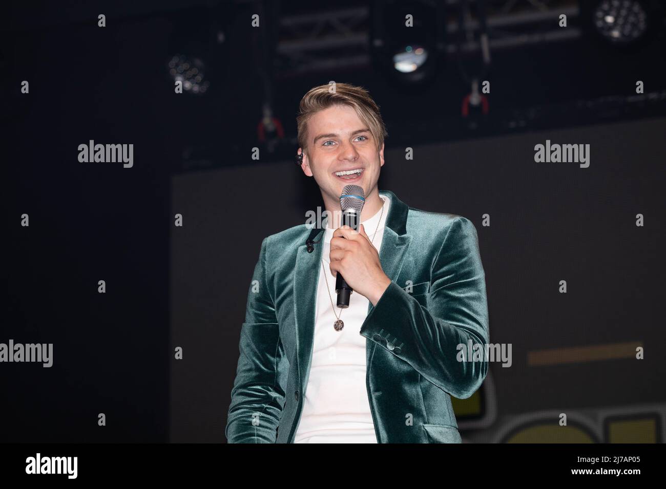 Vincent Gross bei "Die große Schlager-Hitparade" in der Messehalle ...