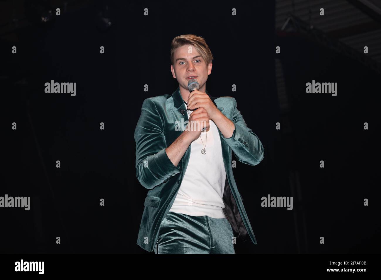 Vincent Gross bei "Die große Schlager-Hitparade" in der Messehalle ...